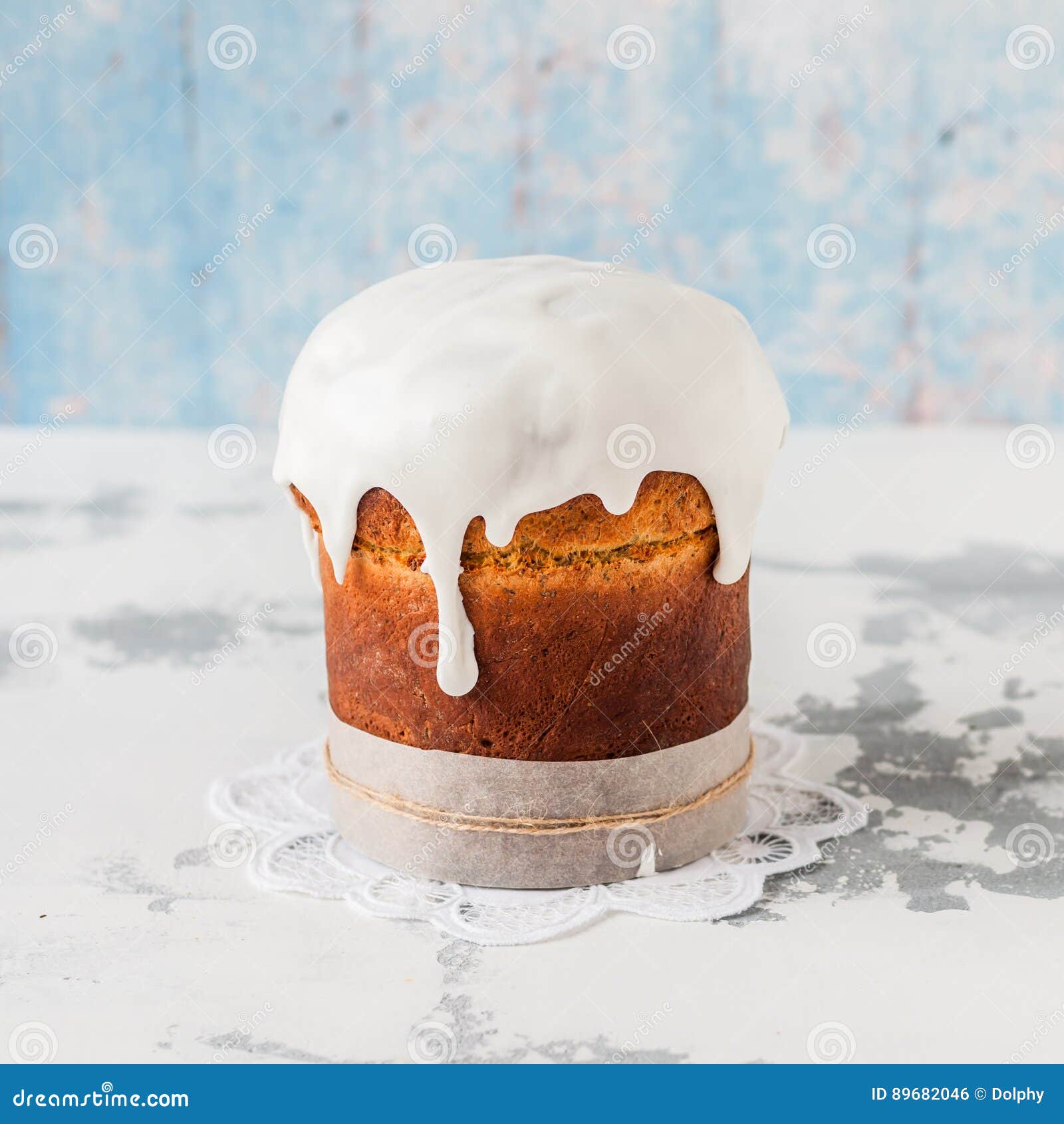 Kulich, Russian Easter Yeast Sweet Breads On White Pedestal With Stock ...
