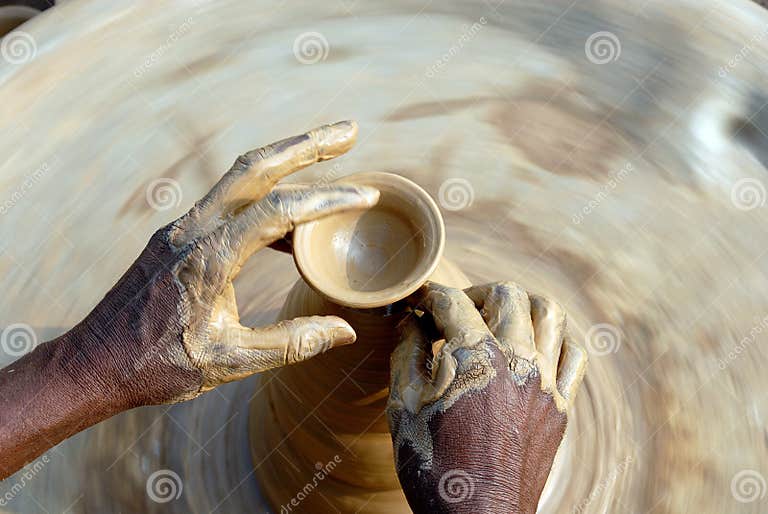 KUMHAAR, the INDIAN POTTERY MAKER Editorial Photography - Image of ...