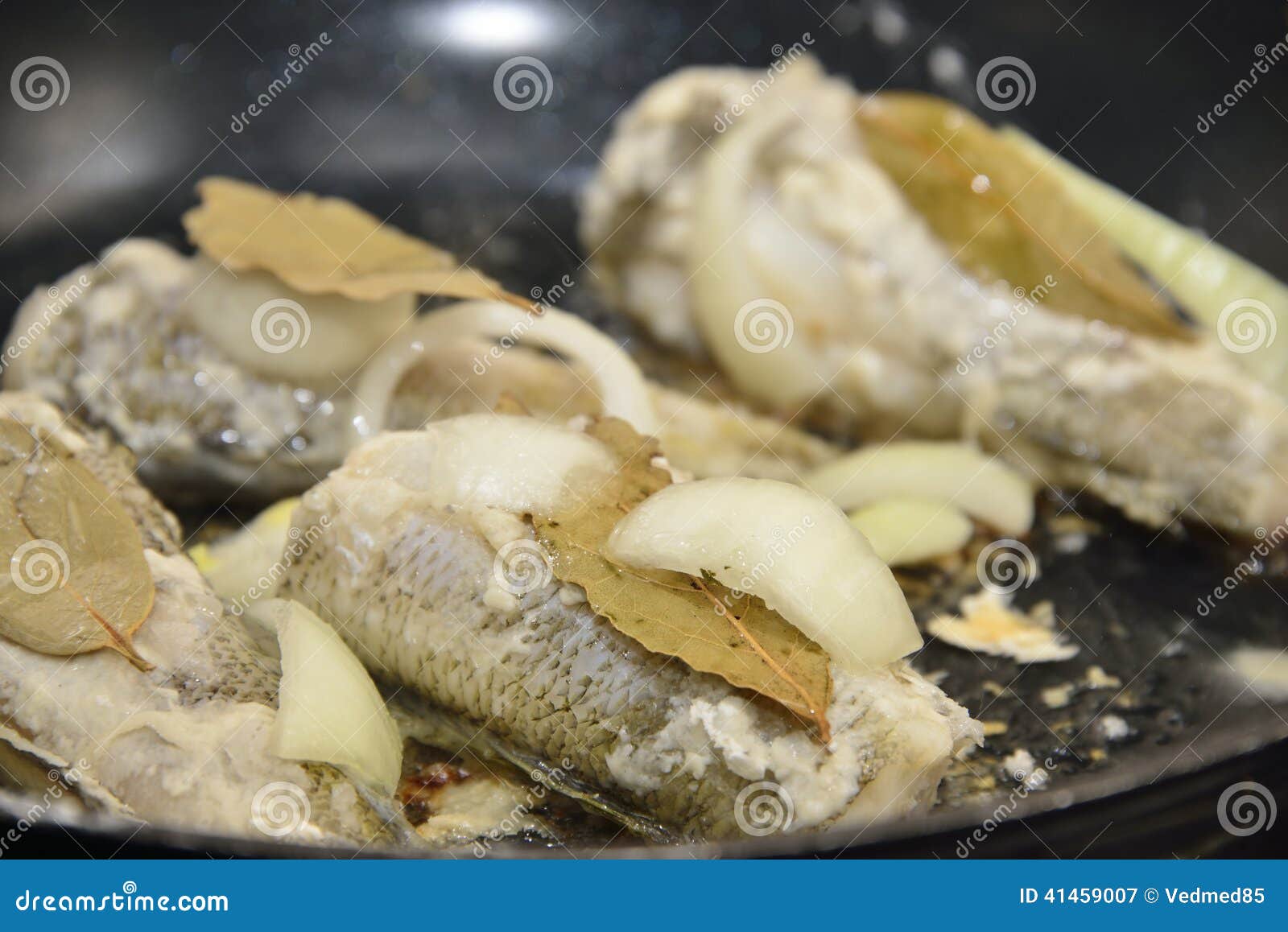 Kummelfisk fotografering för bildbyråer. Bild av folk - 41459007