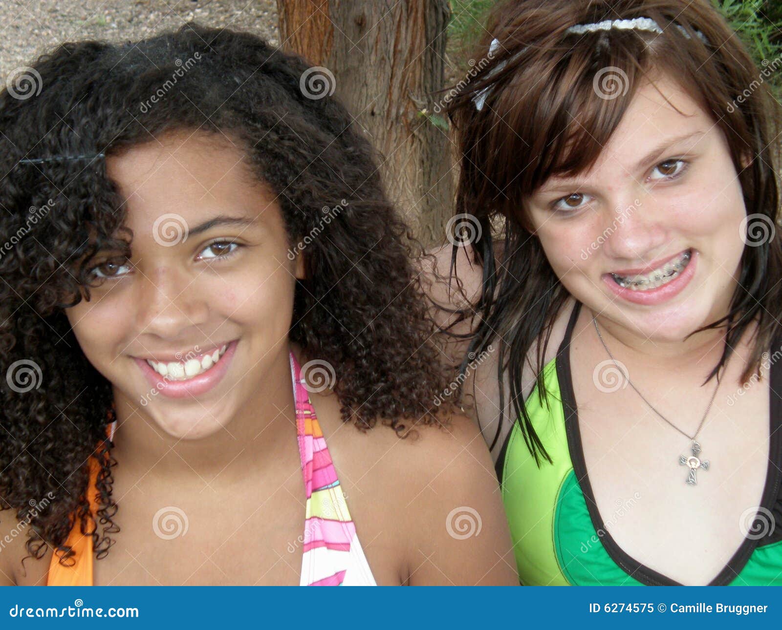 Kumpel stockbild. Bild von schultern, frauen, glücklich - 6274575