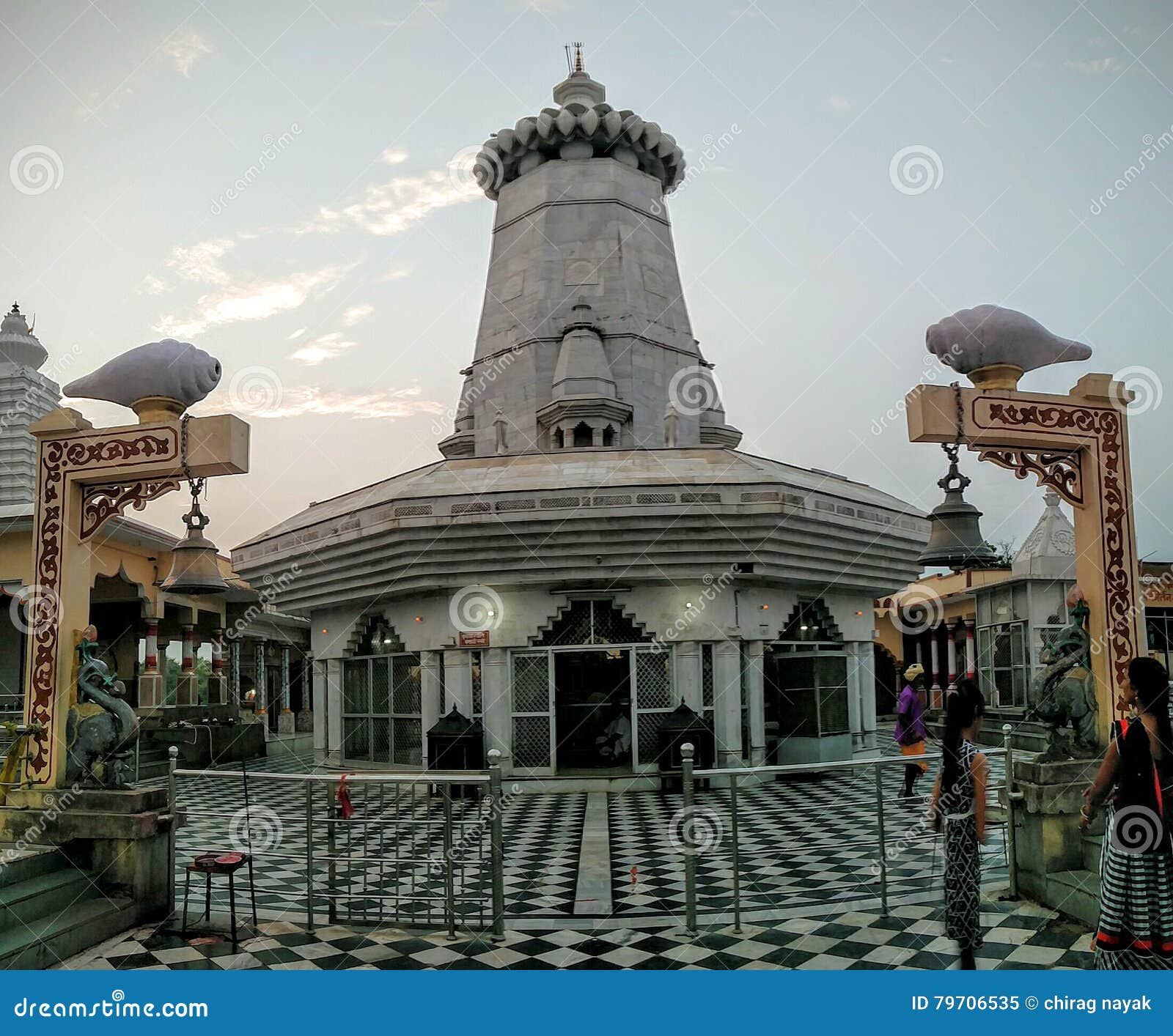Kundeshwar Temple Panorama editorial image. Image of temple - 79706535