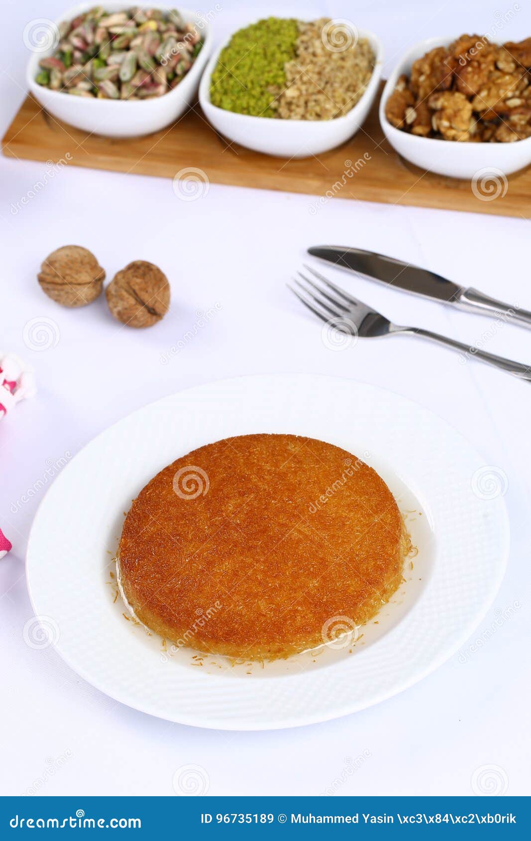Kunefe / Turkish Traditional Dessert Stock Image - Image of fork ...