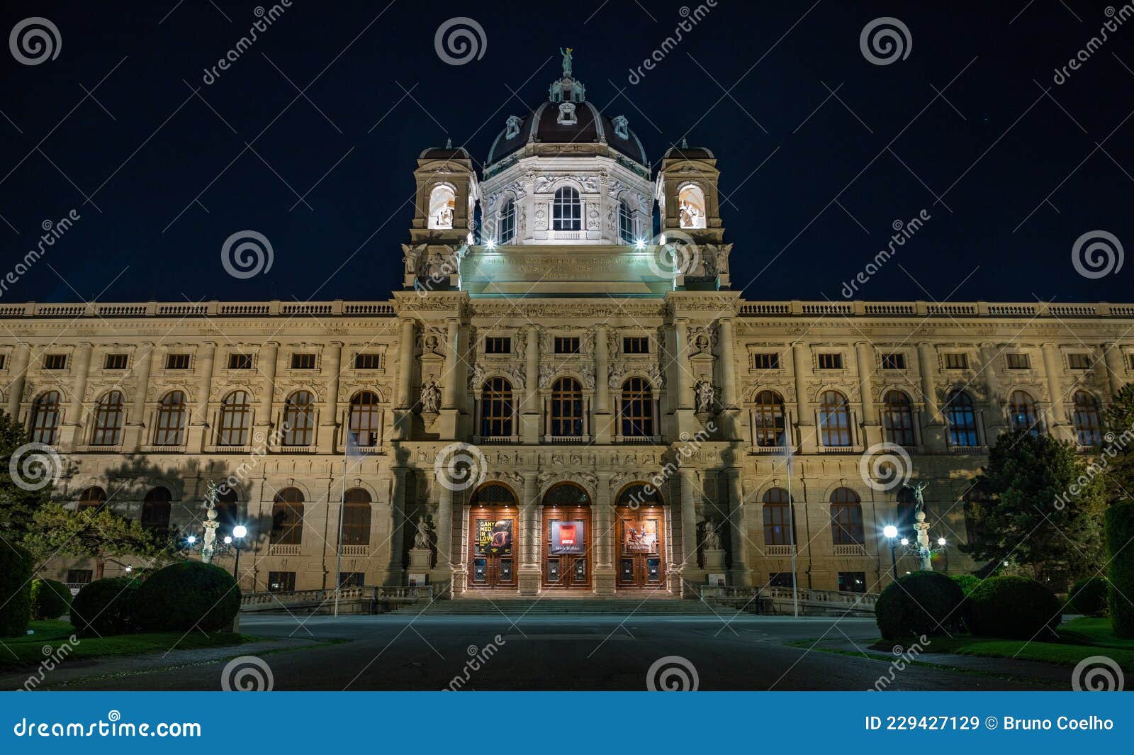 Kunsthistorisches Museum editorial stock image. Image of apara - 229427129