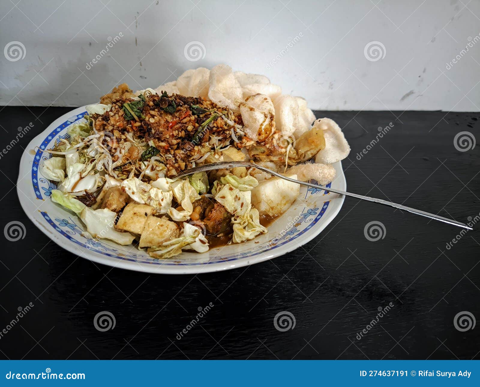 Kupat Tahu Typical Food of the Indonesian Island of Java Stock Image ...