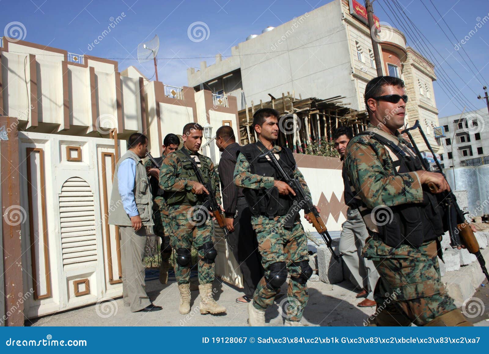 Kurdish Soldiers editorial photography. Image of soldiers - 19128067