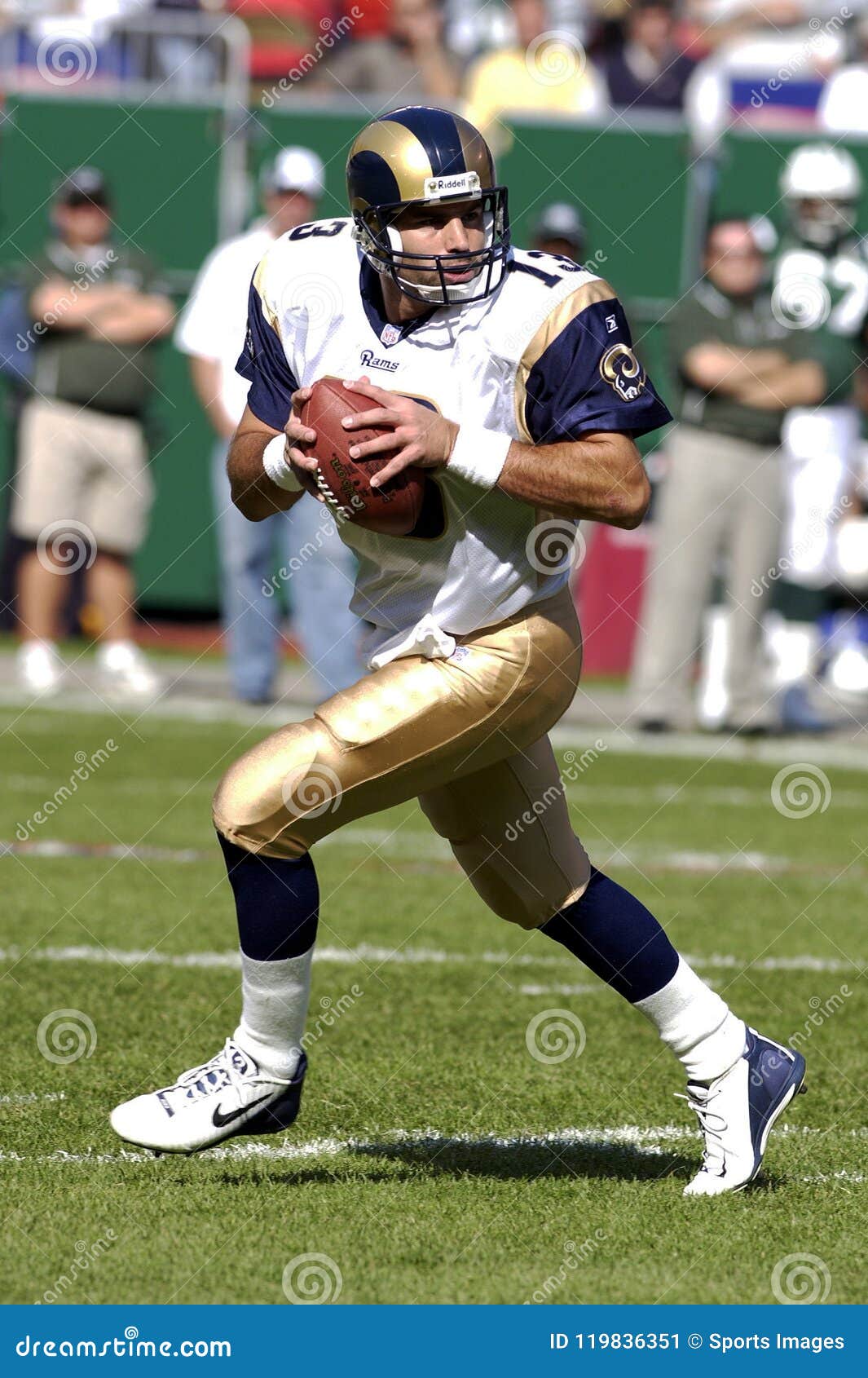 Kurt Warner St Louis Rams photo éditorial. Image du action - 119836351