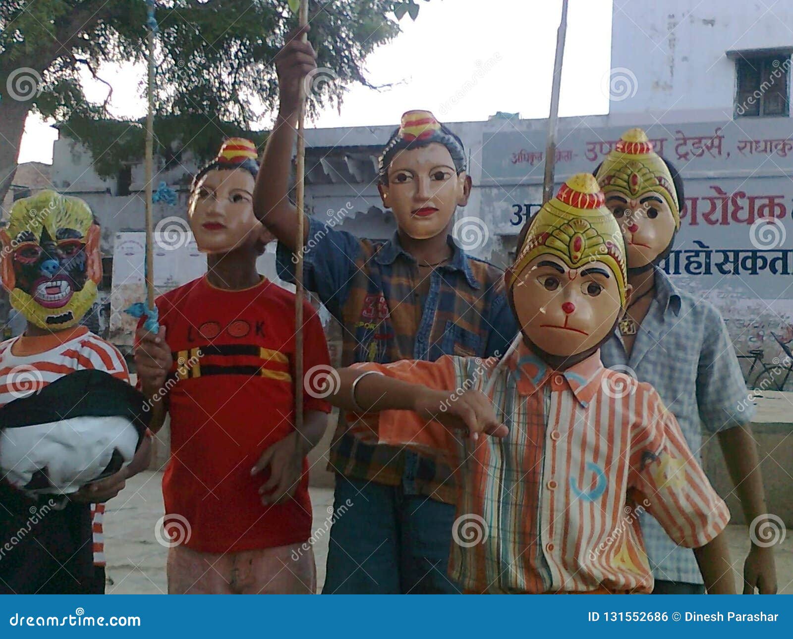 Kushum Sarovar editorial photo. Image of kushum, playing - 131552686