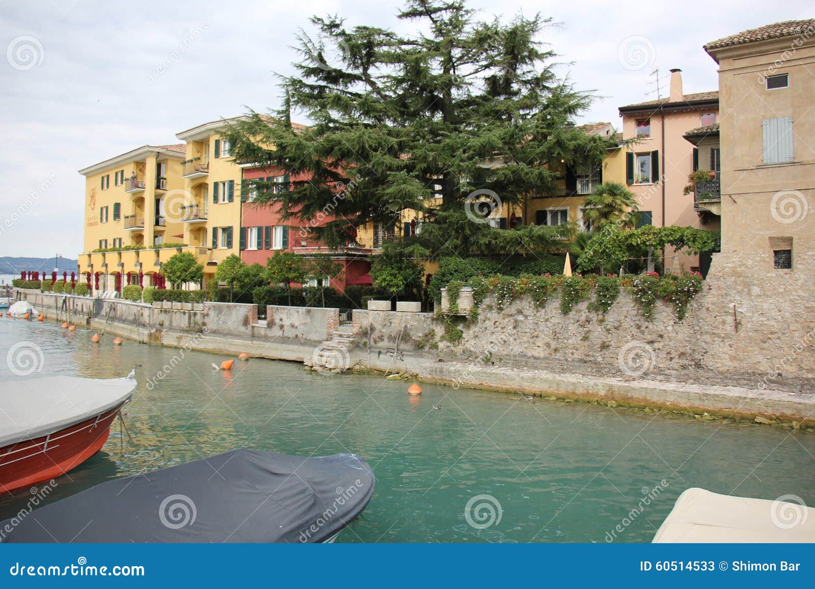 Kuszetka zdjęcie stock editorial. Obraz złożonej z europejczycy - 60514533