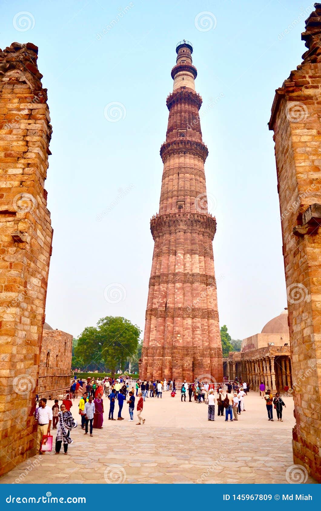 Kutub minar editorial stock image. Image of minar, kutub - 145967809