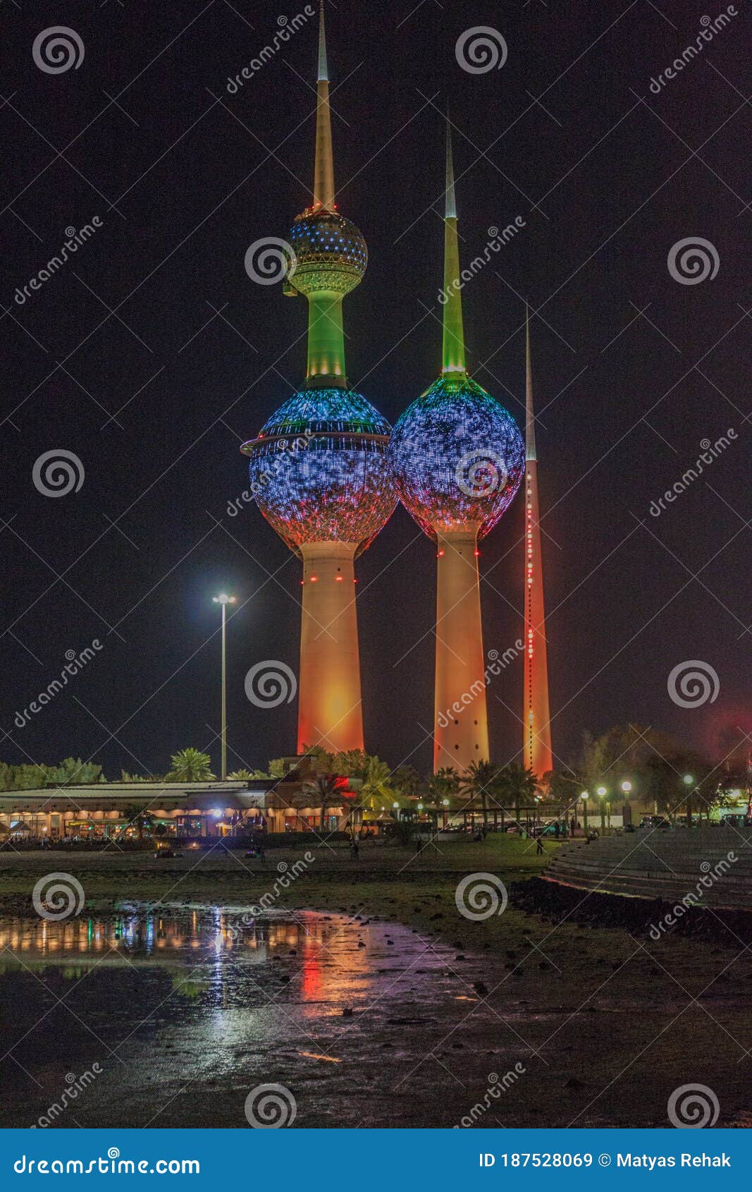 Kuwait Towers stock image. Image of night, outdoors - 187528069