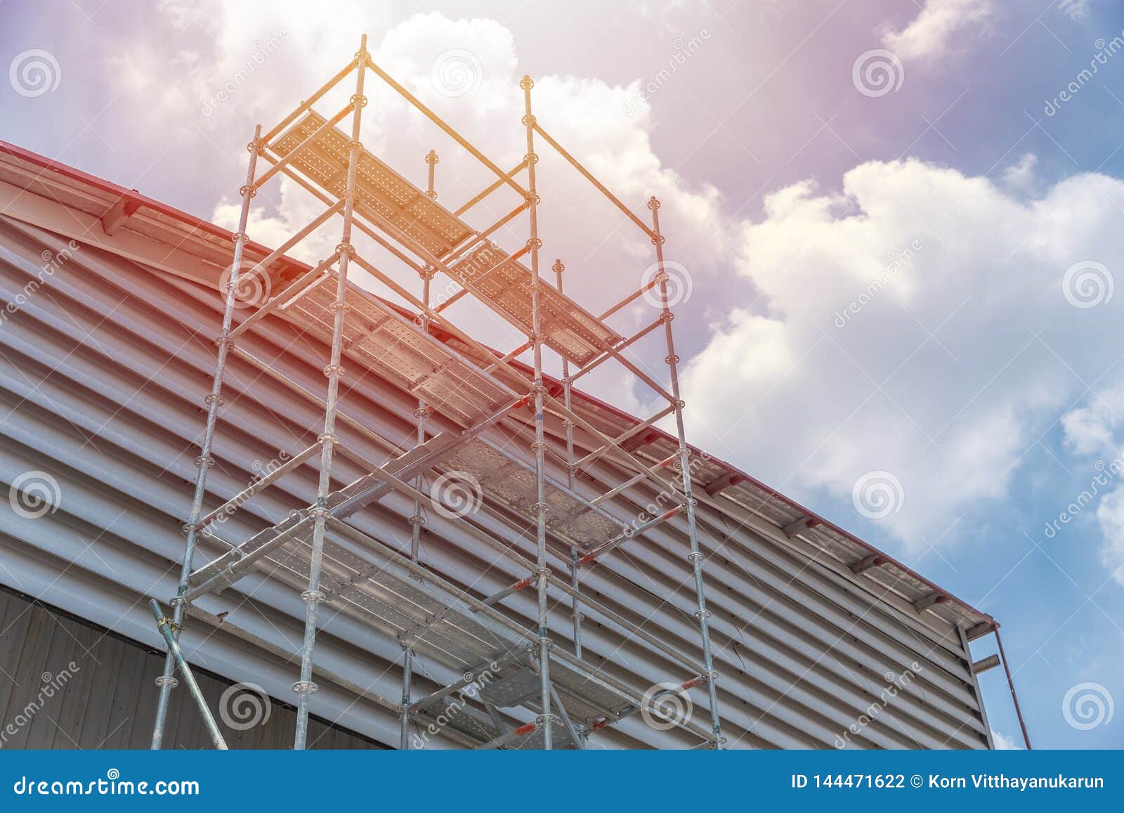 Kwikstage Scaffolding Frame at Construction Site Stock Photo - Image of ...