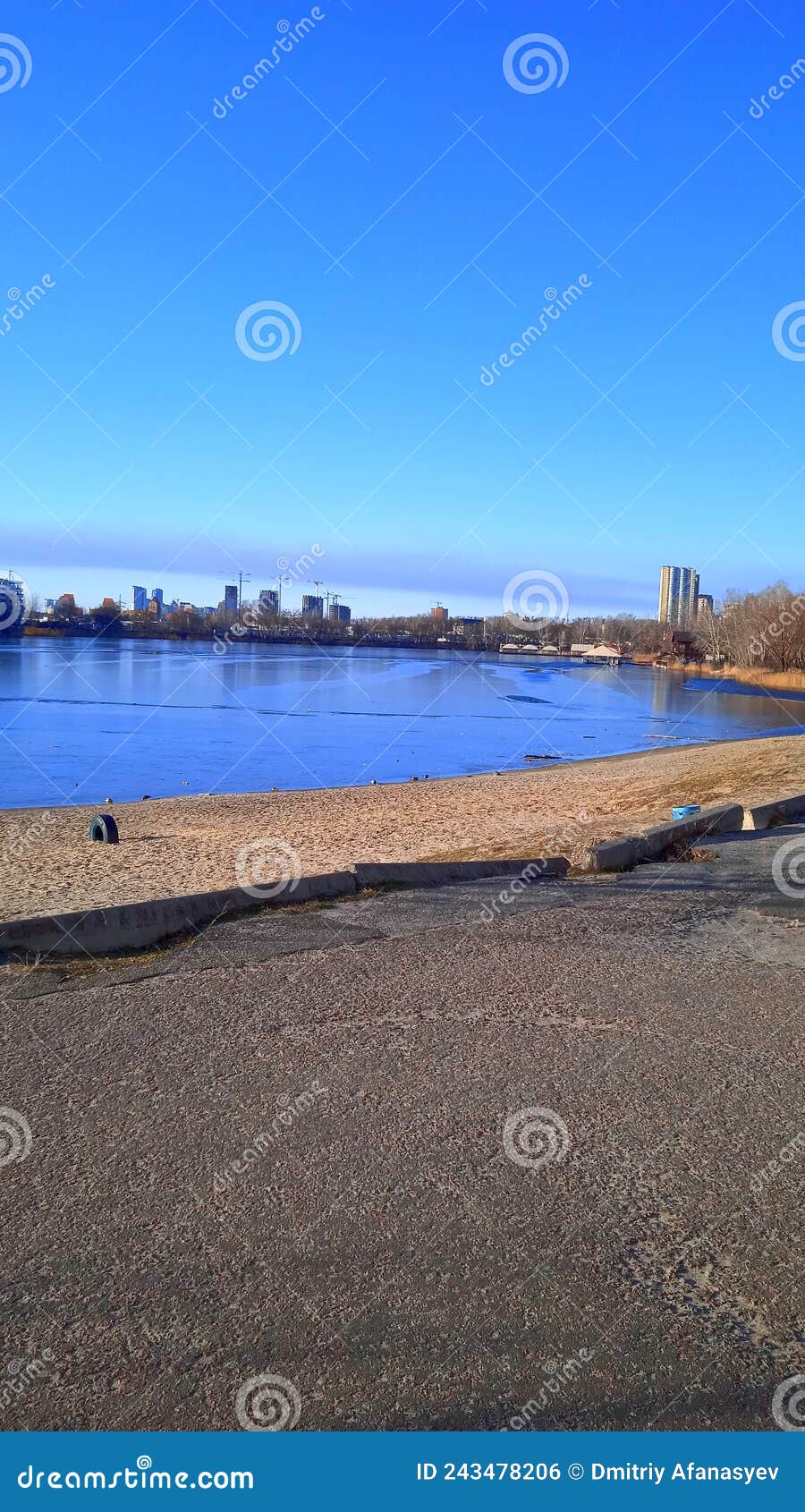 Kyiv lake stock photo. Image of kyiv, lake, city, beach - 243478206