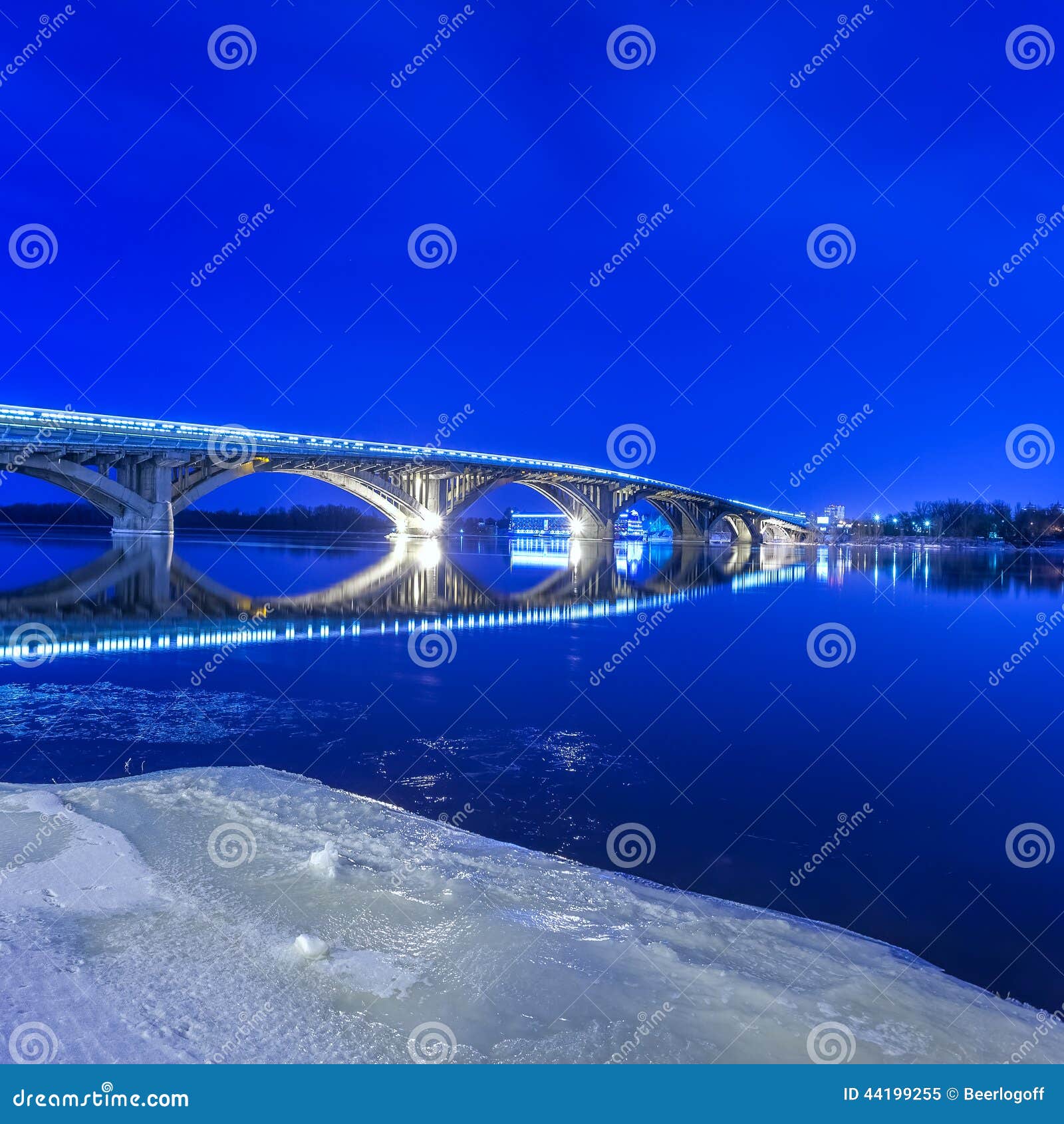 Kyiv metro bridge at night stock image. Image of nature - 44199255