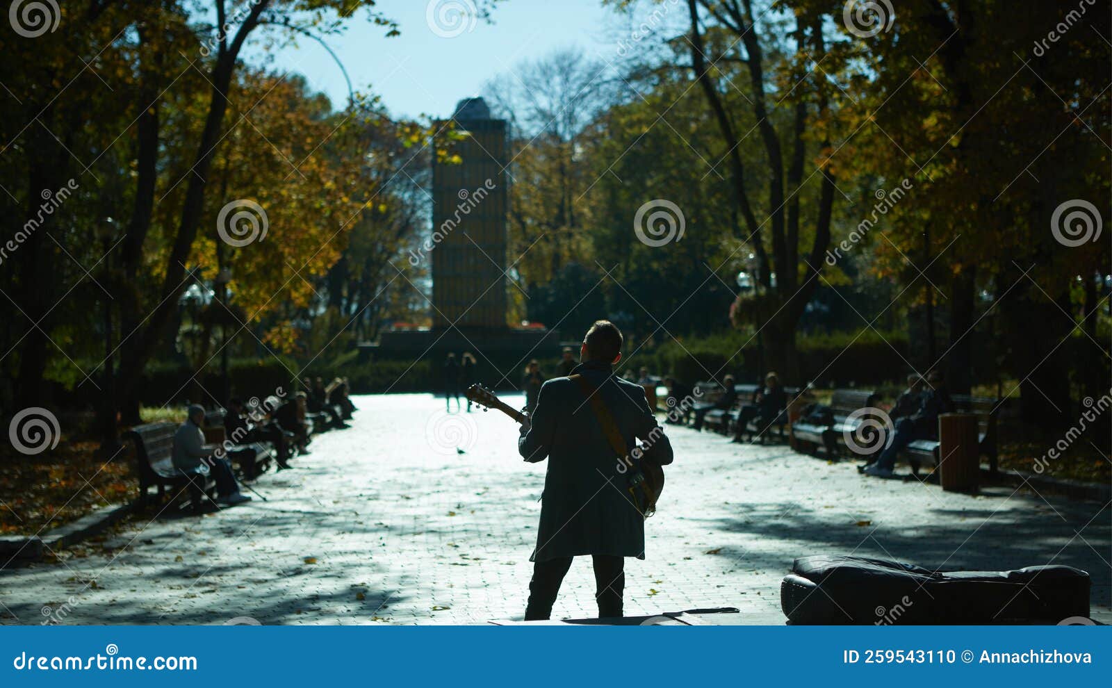 Kyiv, Ukraine - October 16, 2022: People are Strolling through Taras ...
