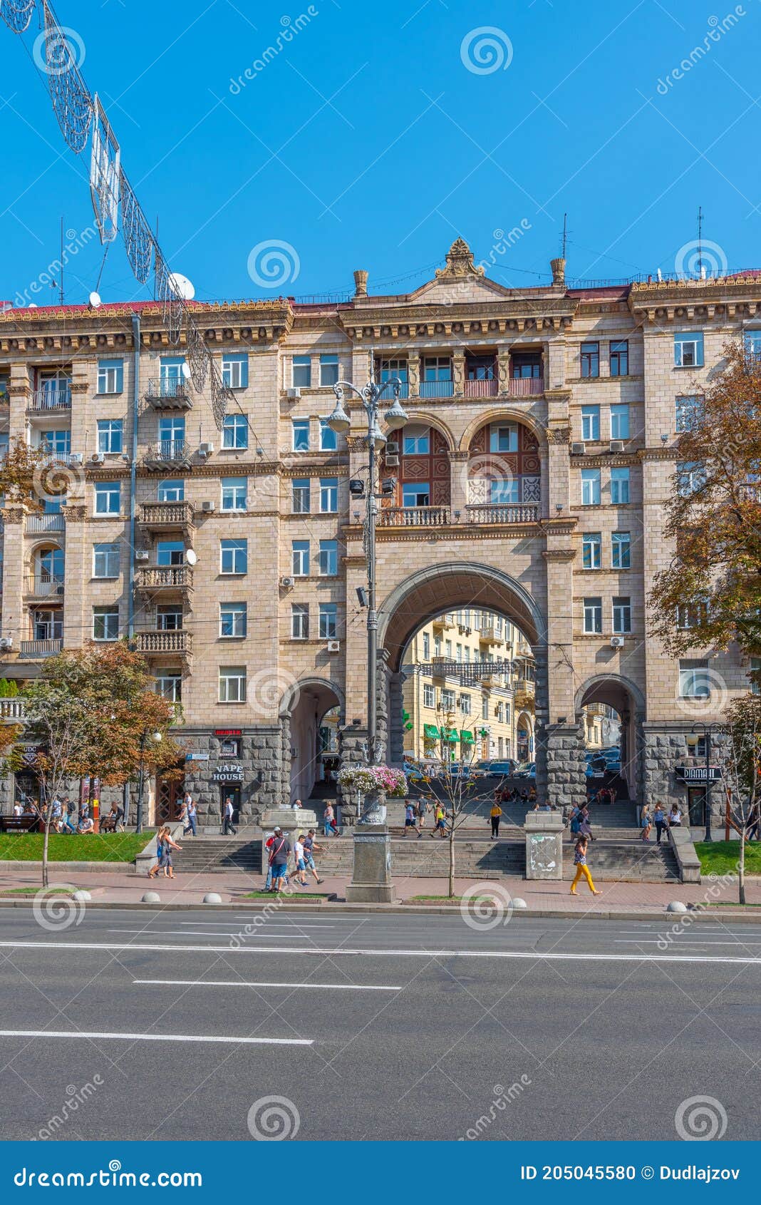 KYIV, UKRAINE, SEPTEMBER 1, 2019: Building with an Arch at Khreschatyk ...