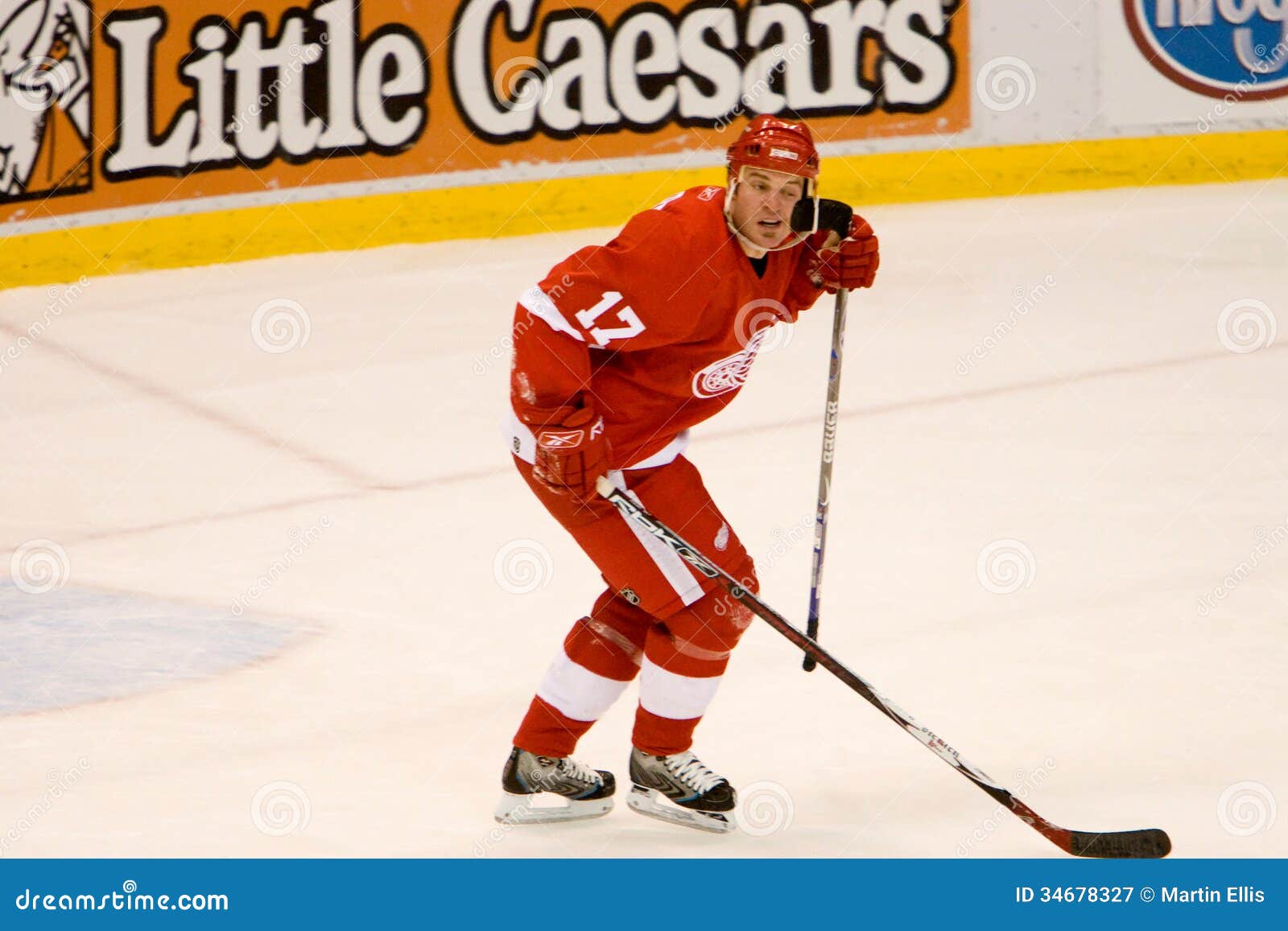 Kyle Calder Has Uma Vara Em Seu Mordente Fotografia Editorial - Imagem ...