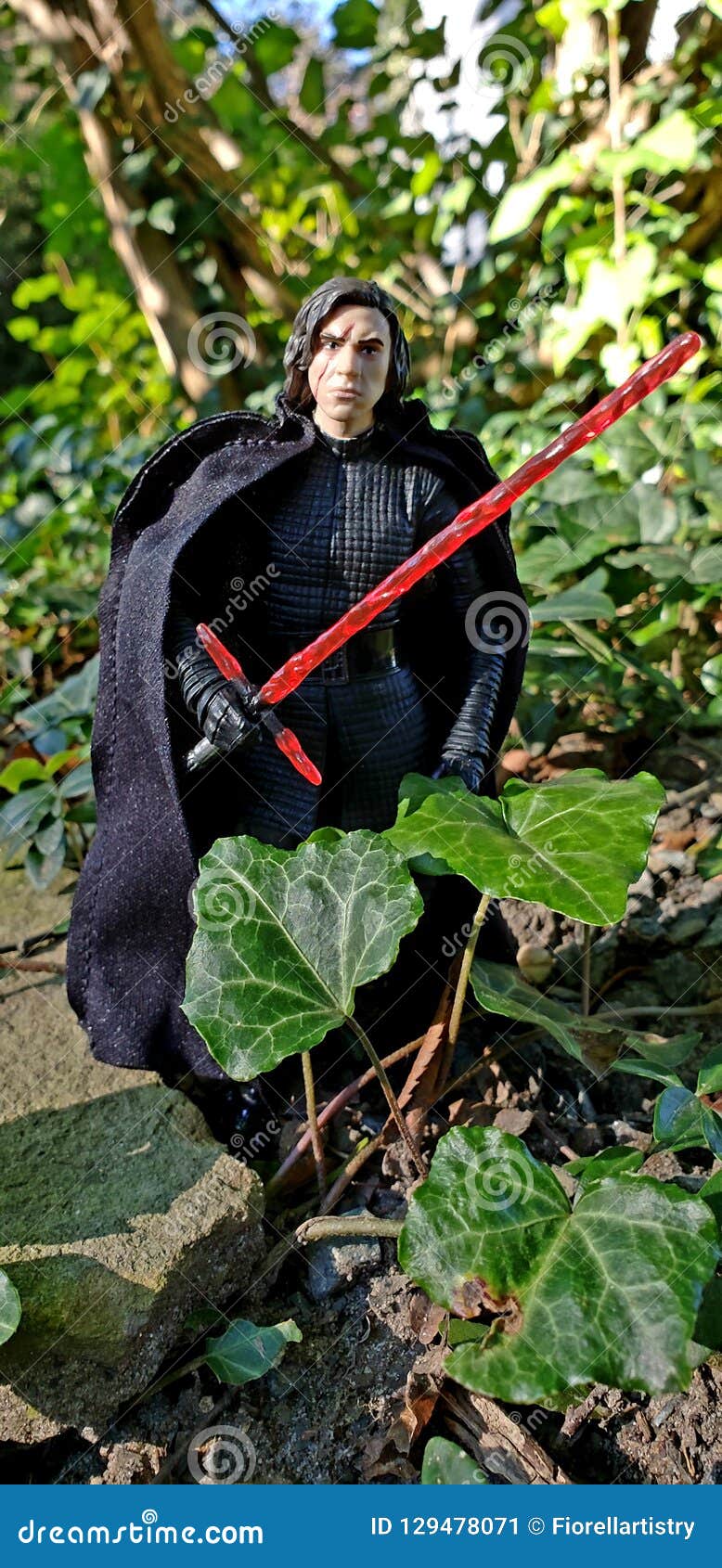 Kylo Ren editorial photo. Image of starwars, kylo, nature - 129478071