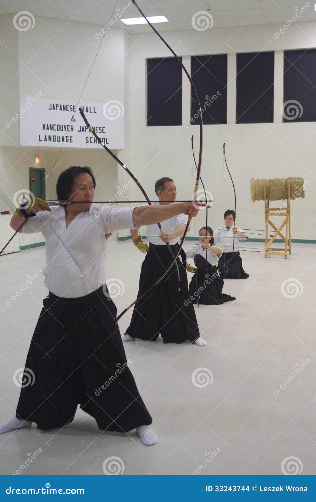 Kyudo redaktionelles stockbild. Bild von powell, asien - 33243744