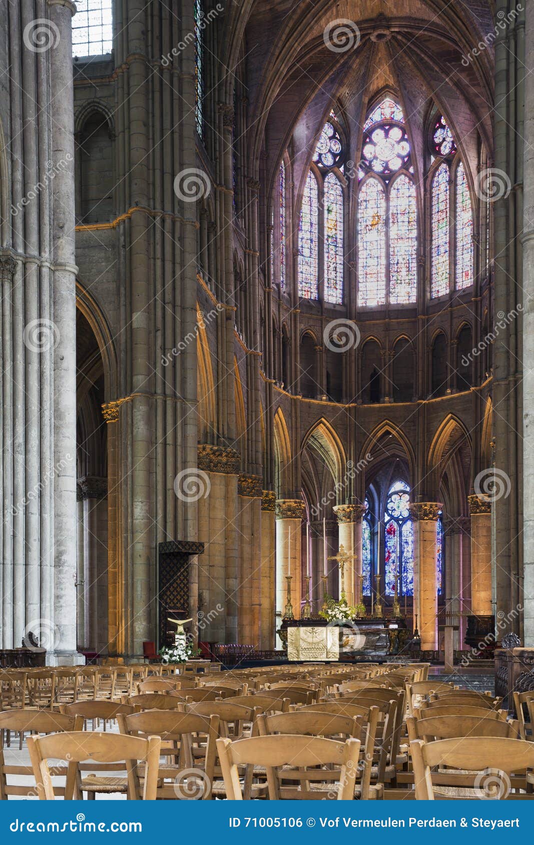 L'abside Della Cattedrale Di Notre-Dame Fotografia Editoriale ...
