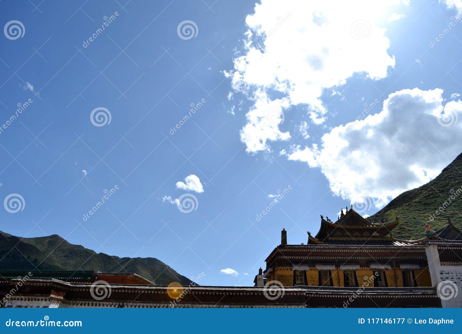 L'architecture De Temple Autour De Labrang Monastery Dans Xiahe, Amdo ...