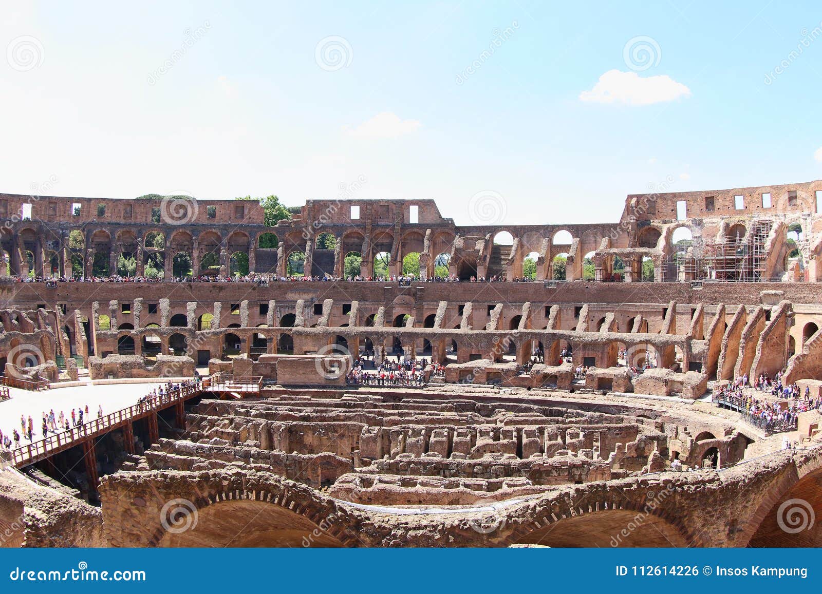 L'arena di Colosseum, Roma fotografia editoriale. Immagine di colosseo ...