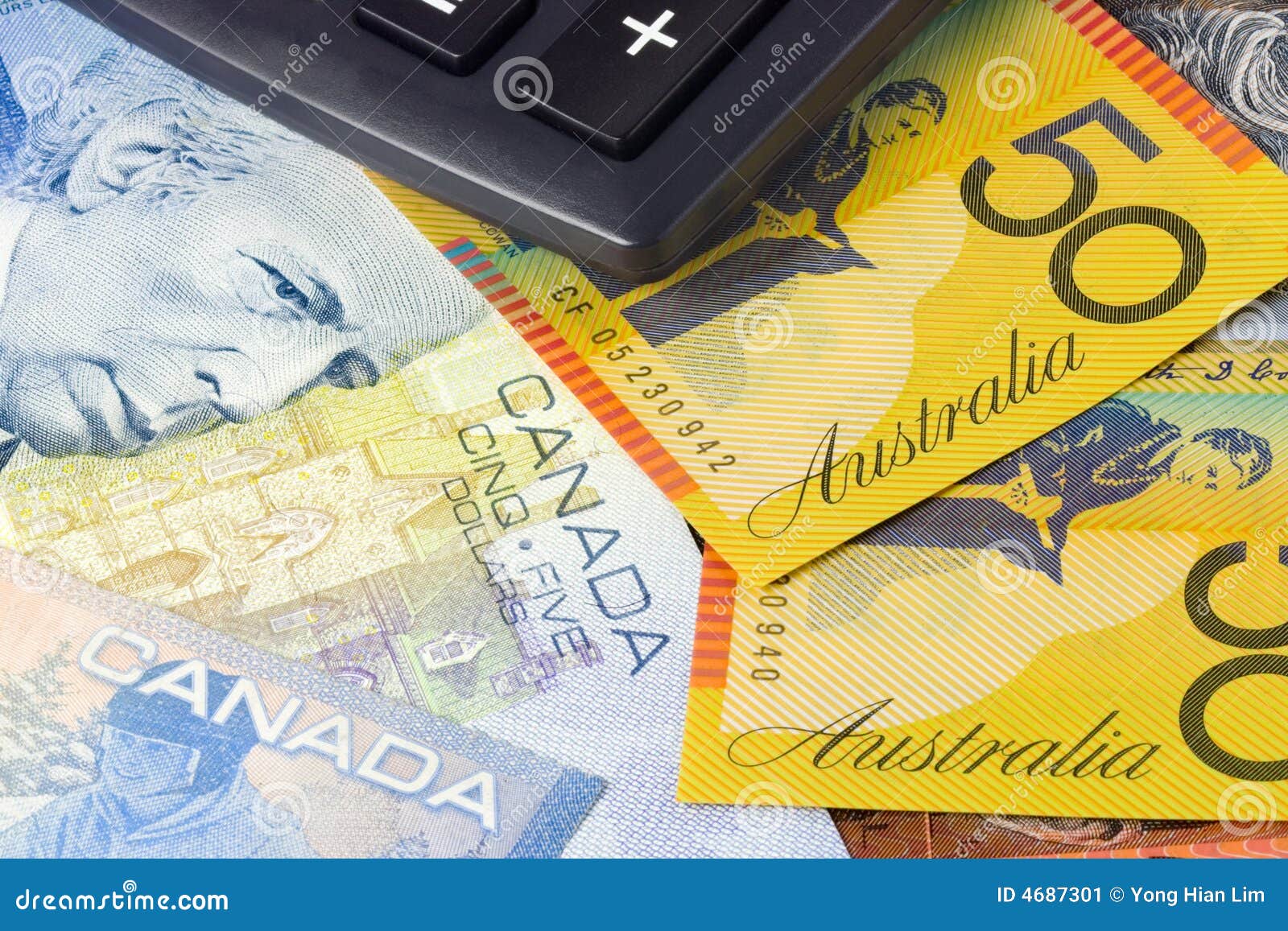 L'Australie Et La Devise Canadienne Avec La Calculatrice Image stock ...