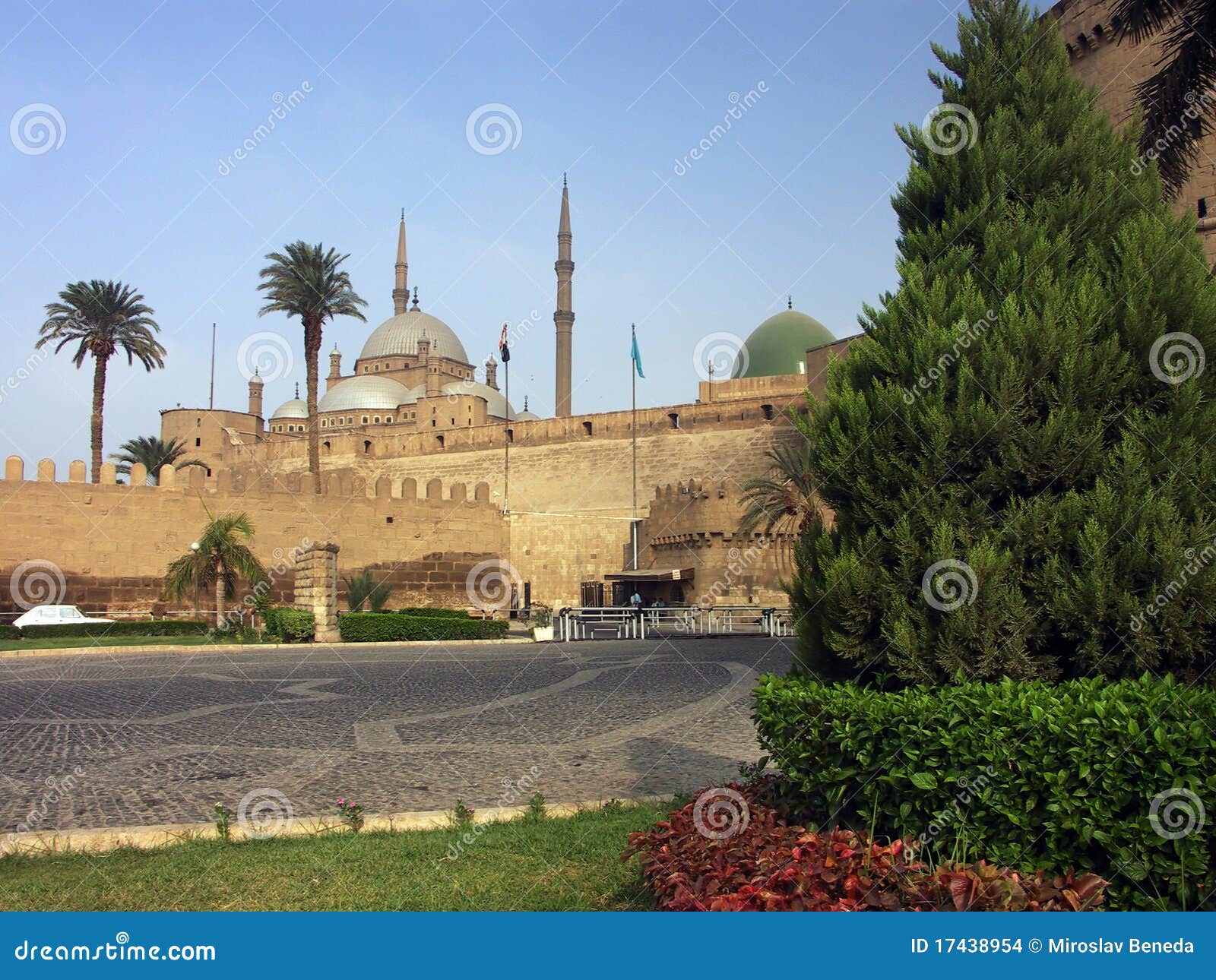 L'Egypte - Bastion Au Caire Photo stock - Image du paume, herbe: 17438954
