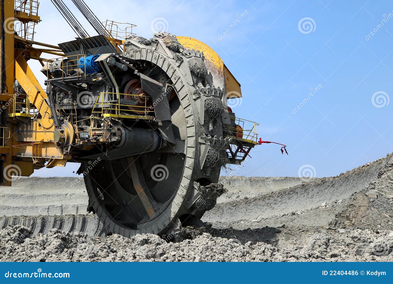 L'extraction Roulent Dedans Le Mien De Lignite Photo stock - Image du ...