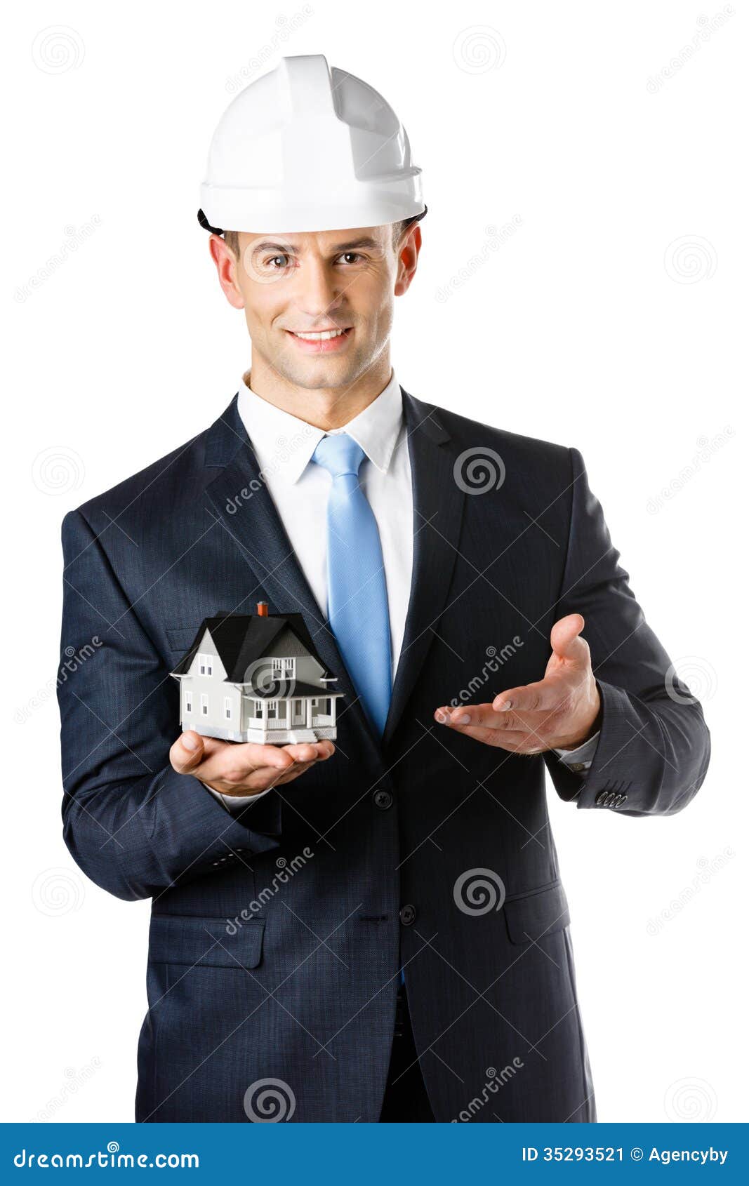 L'ingegnere Mostra La Casa Di Modello Immagine Stock - Immagine di ...