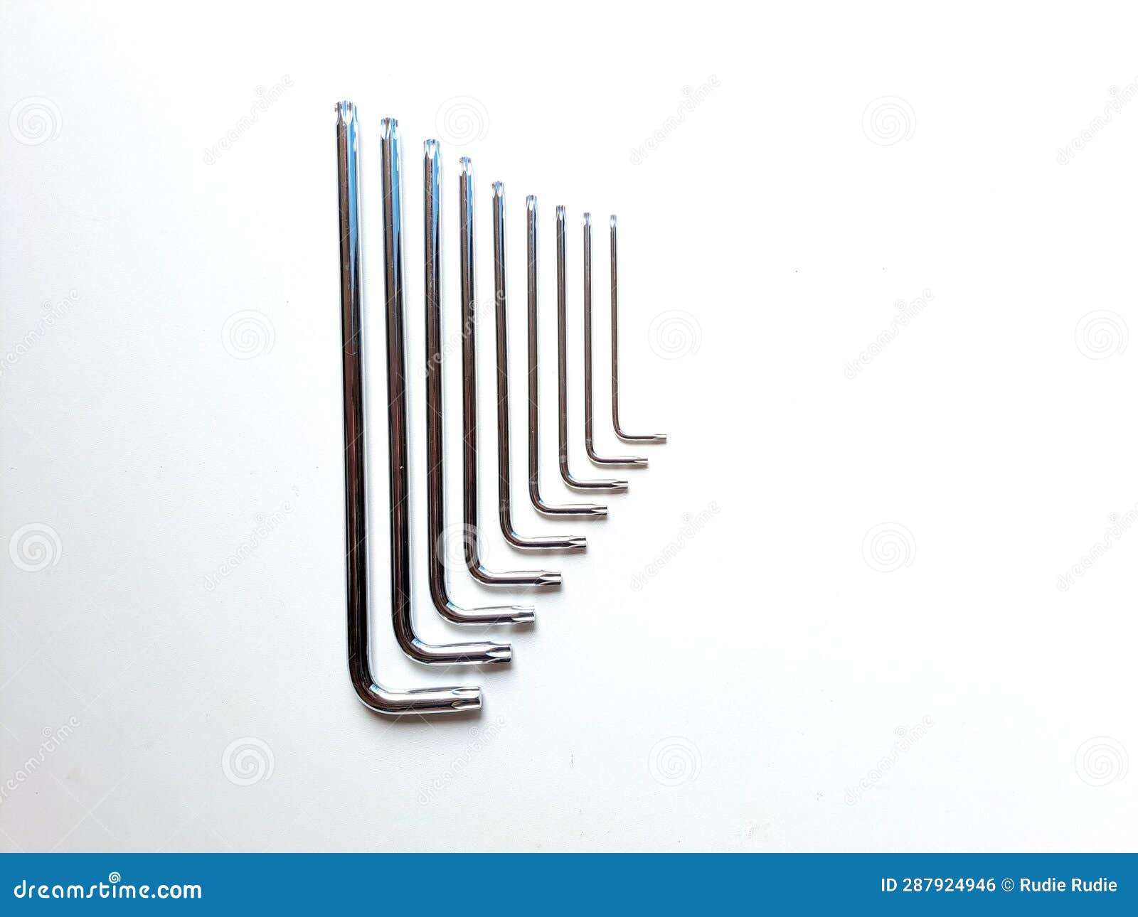 L Key in the Shape of a Star that is Aligned from the Largest To the ...