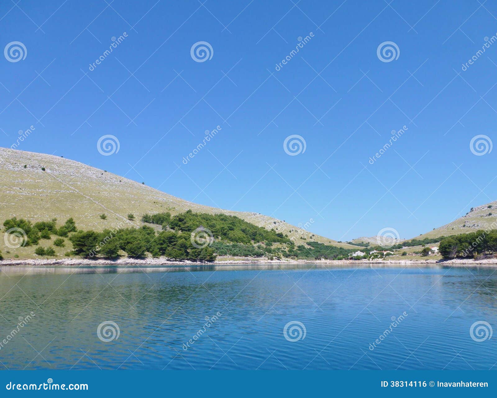 La Bahía Croata De Statival Foto de archivo - Imagen de islas, yate ...