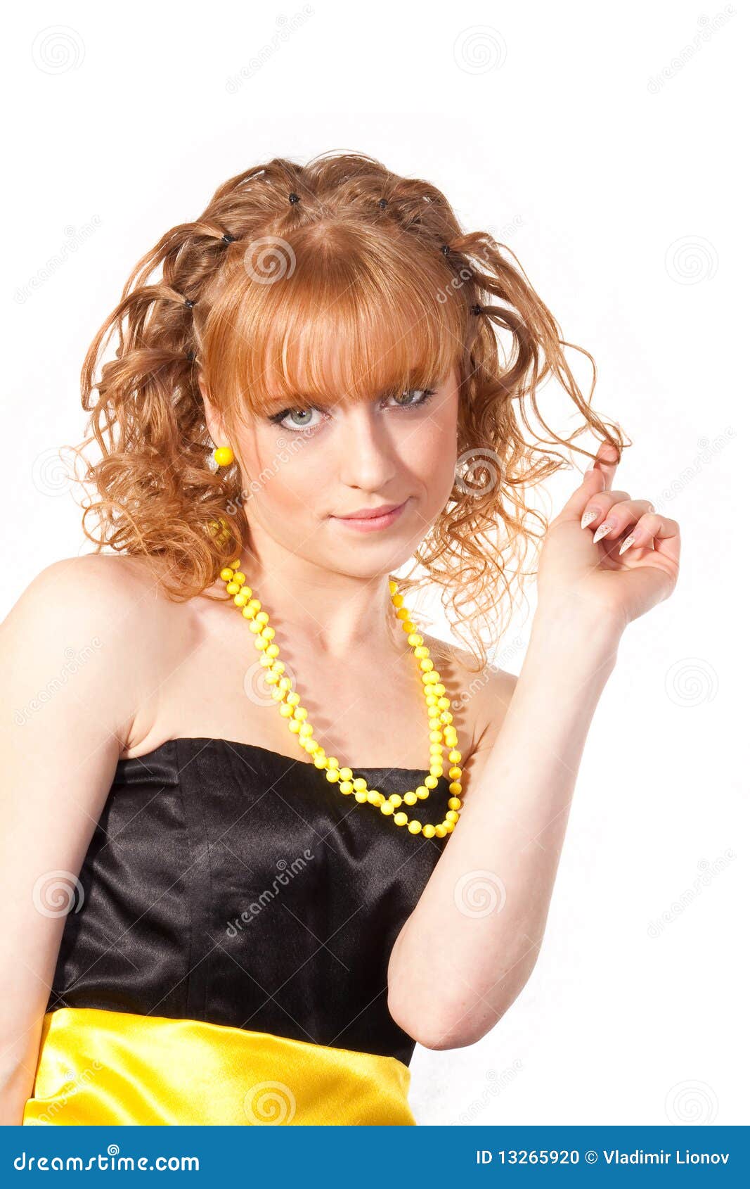 La bella ragazza fotografia stock. Immagine di sorridente - 13265920