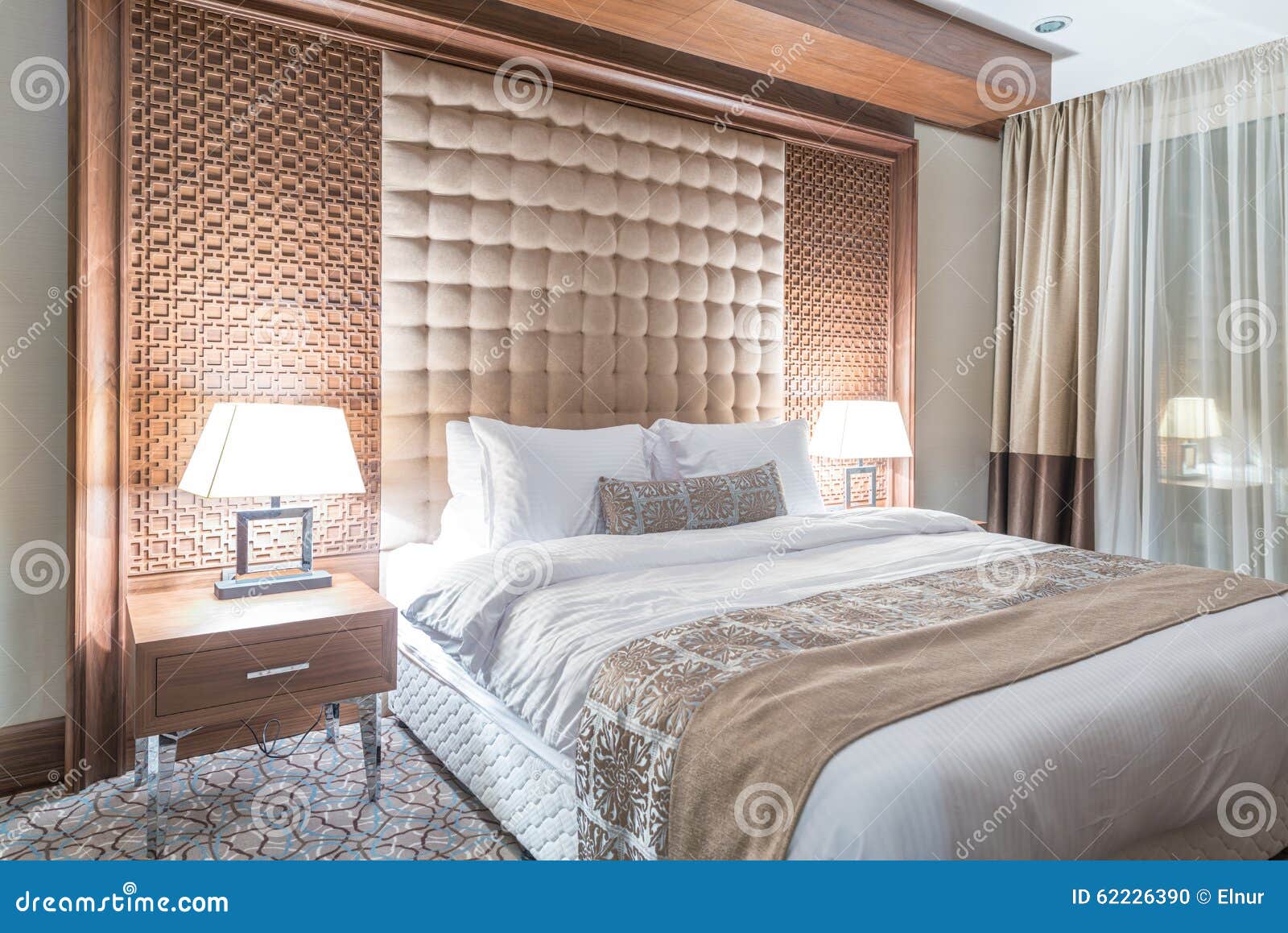 La Camera Di Albergo Con L'interno Moderno Fotografia Stock - Immagine ...