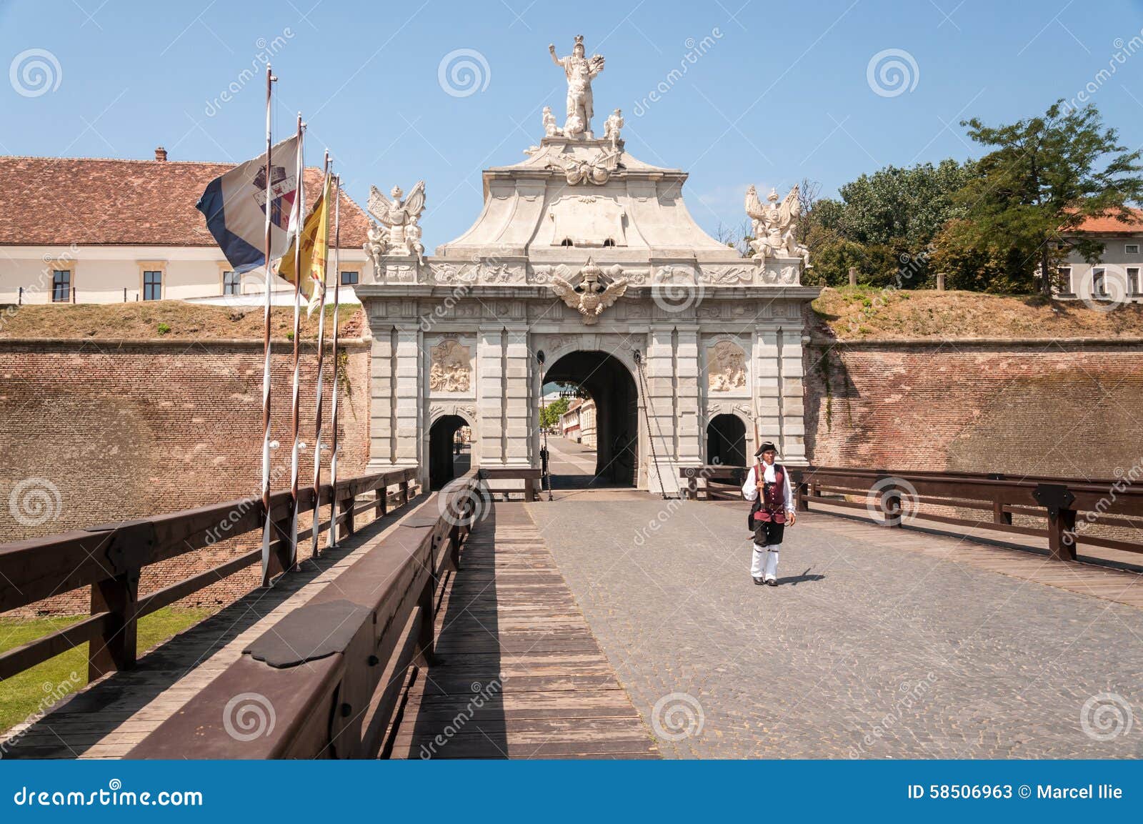 La Caroline alba photo stock éditorial. Image of forteresse - 58506963