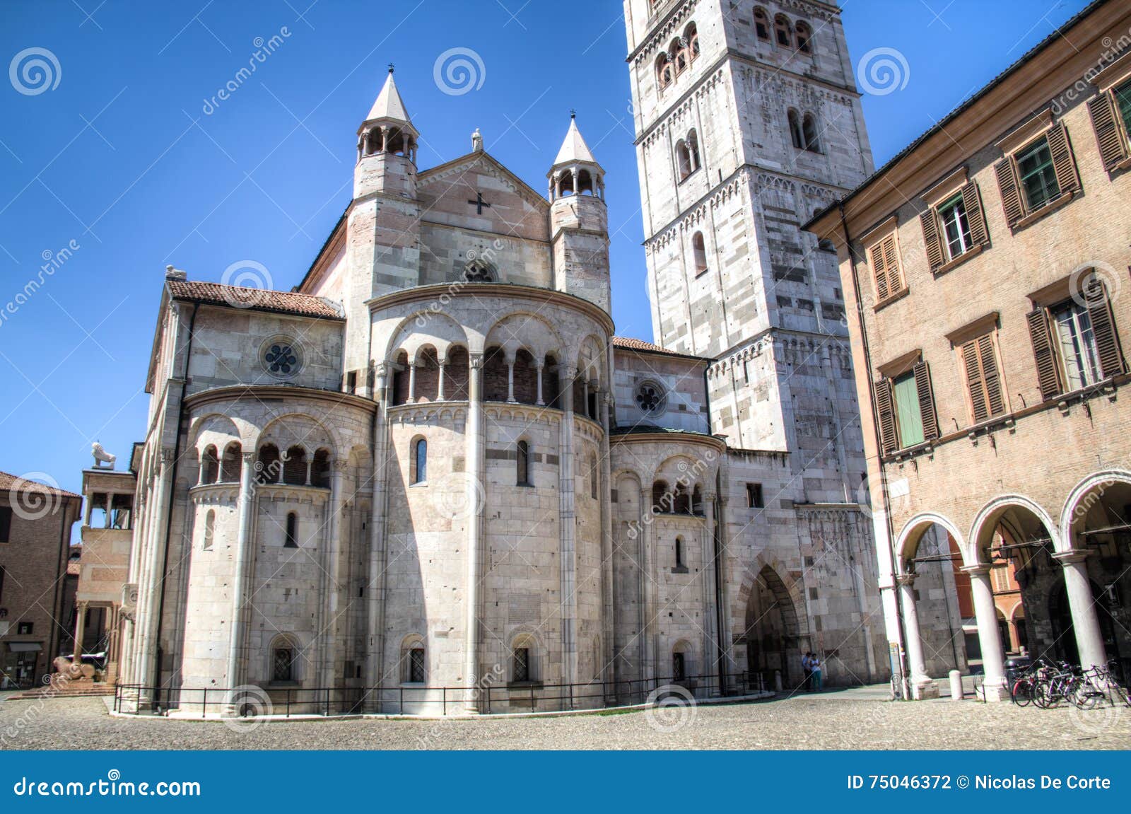 La Cathédrale De Modène En Italie Photo stock - Image du historique ...