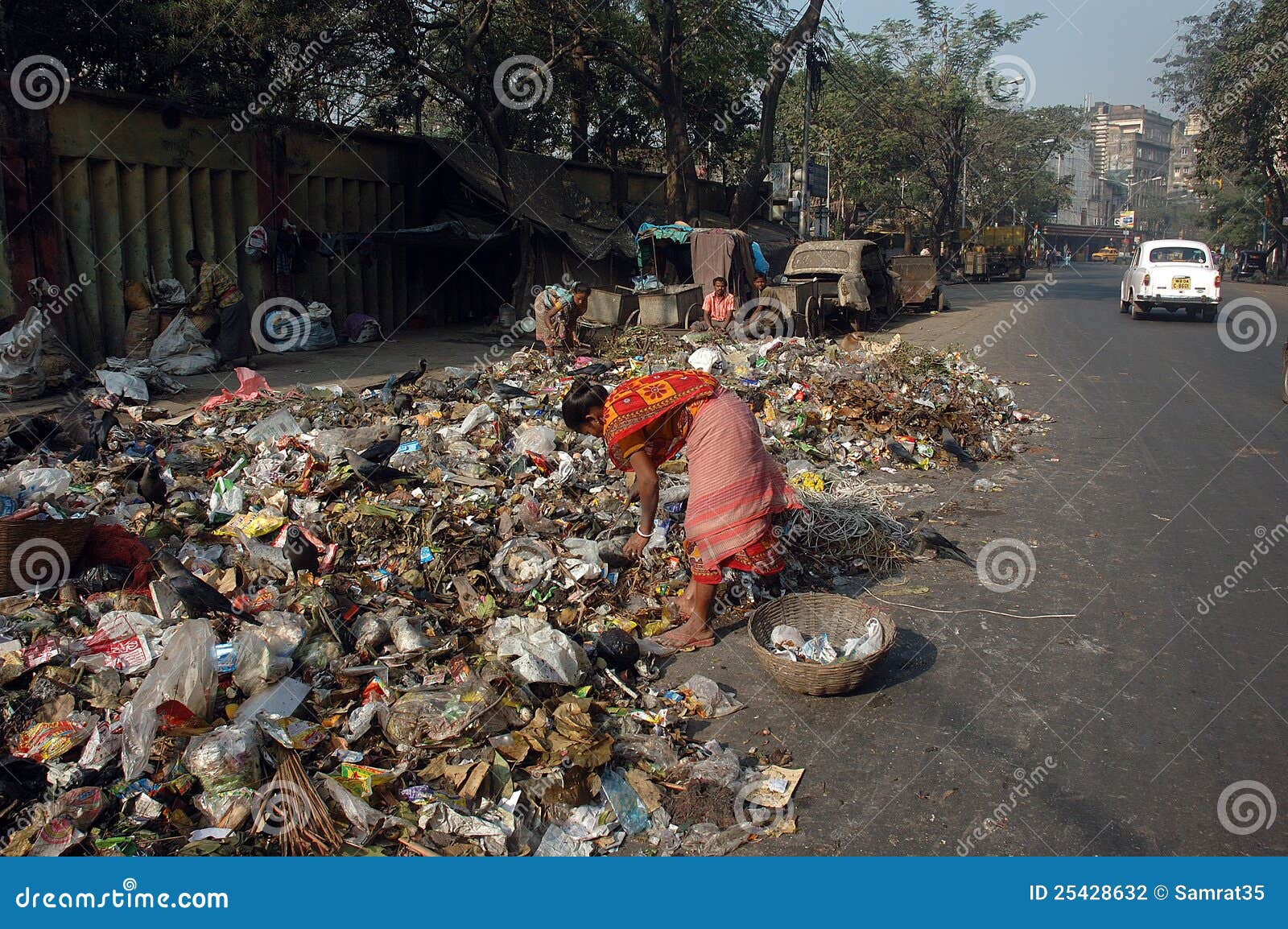 La Ciudad Más Sucia De La India Fotografía editorial - Imagen: 25428632