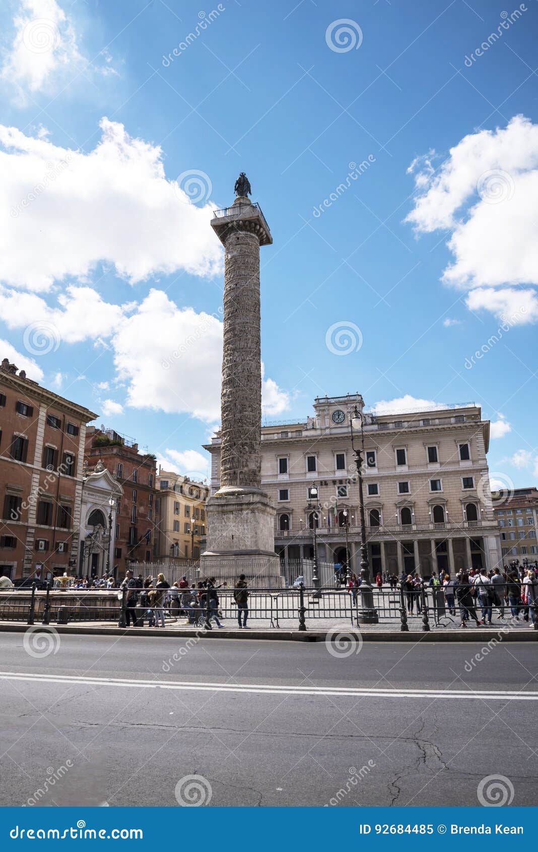 La Colonna Trionfale Di Marcus Aurelius a Roma Italia Immagine ...