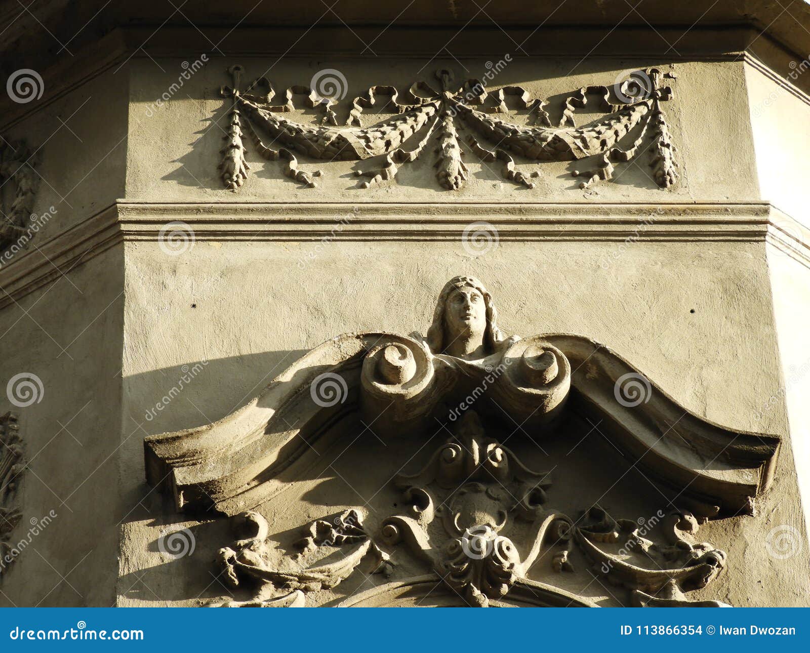 La Escultura, Edificio, Graba En Relieve, Arte, Arquitectura Imagen de ...