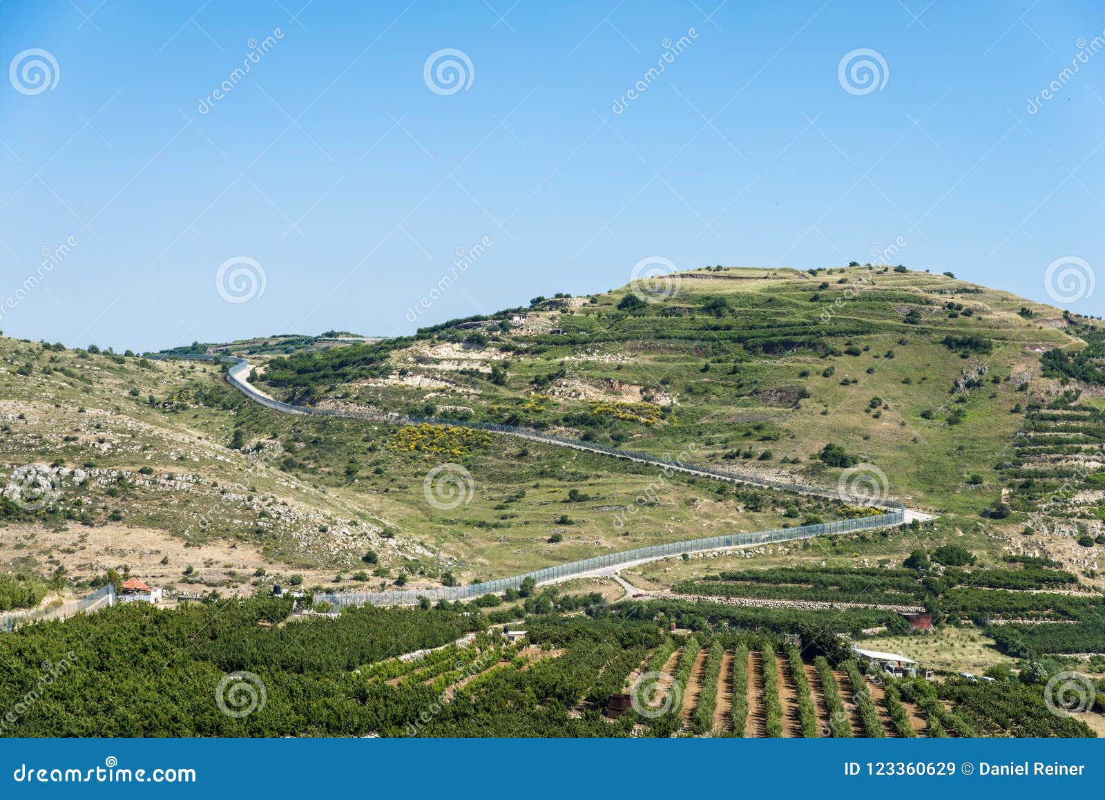 La Frontera De Israel Syria Imagen de archivo - Imagen de campo, norte ...