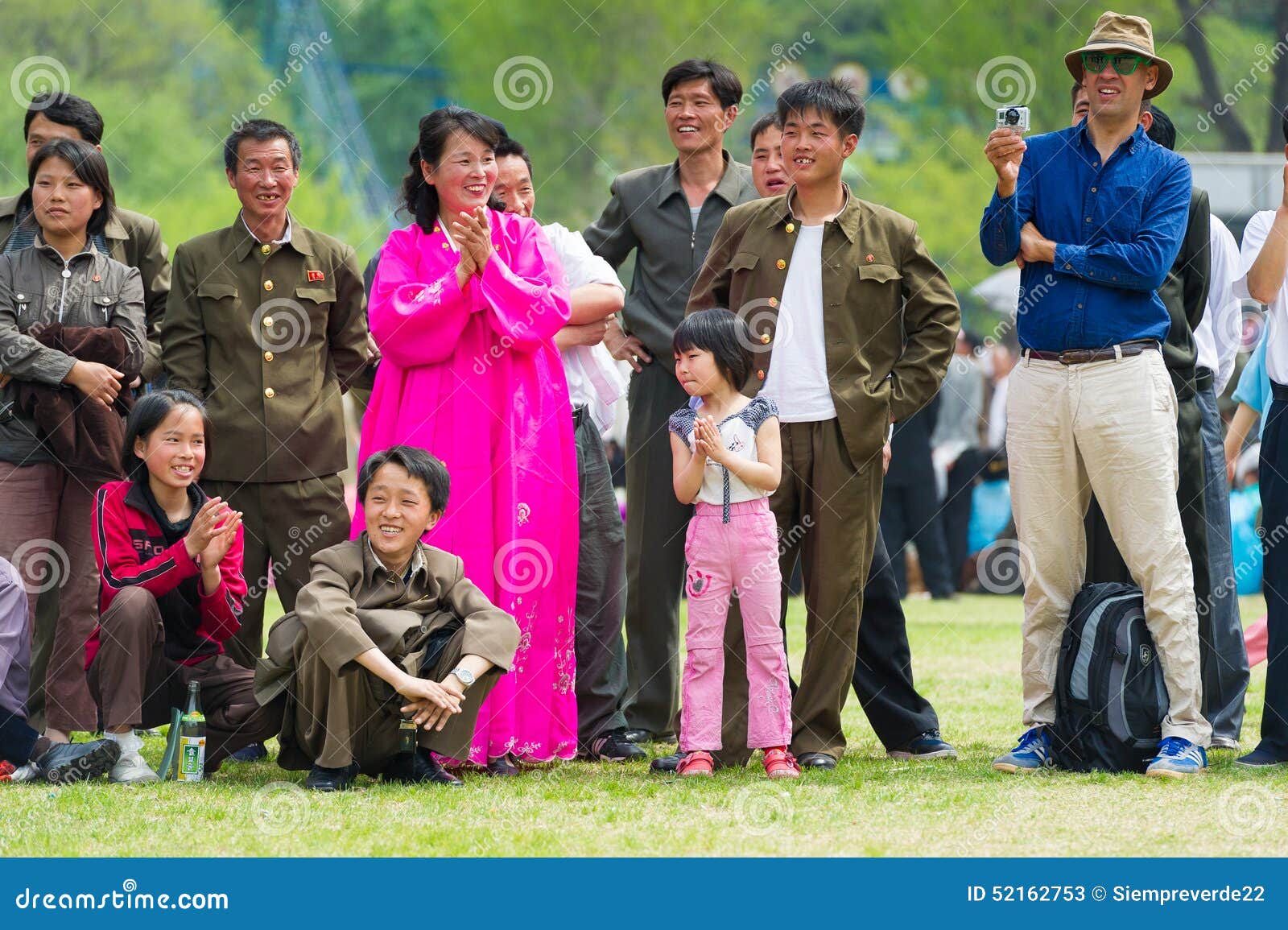 La gente in COREA DEL NORD fotografia stock editoriale. Immagine di ...