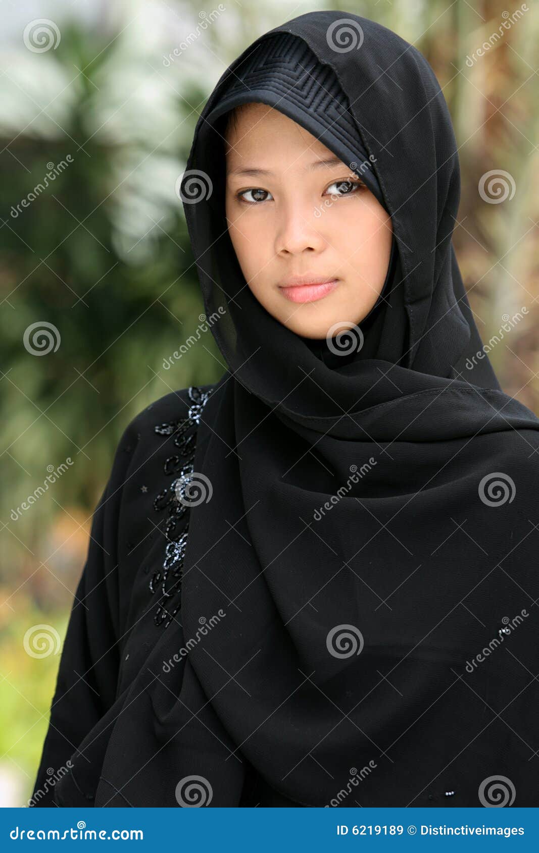 La gente di islam immagine stock. Immagine di femmina - 6219189