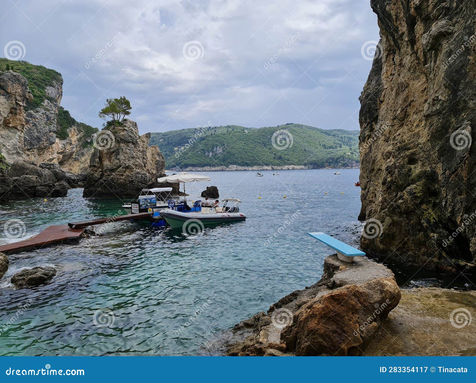 La Grotta Bar in Corfu, Greece Editorial Photography - Image of water ...