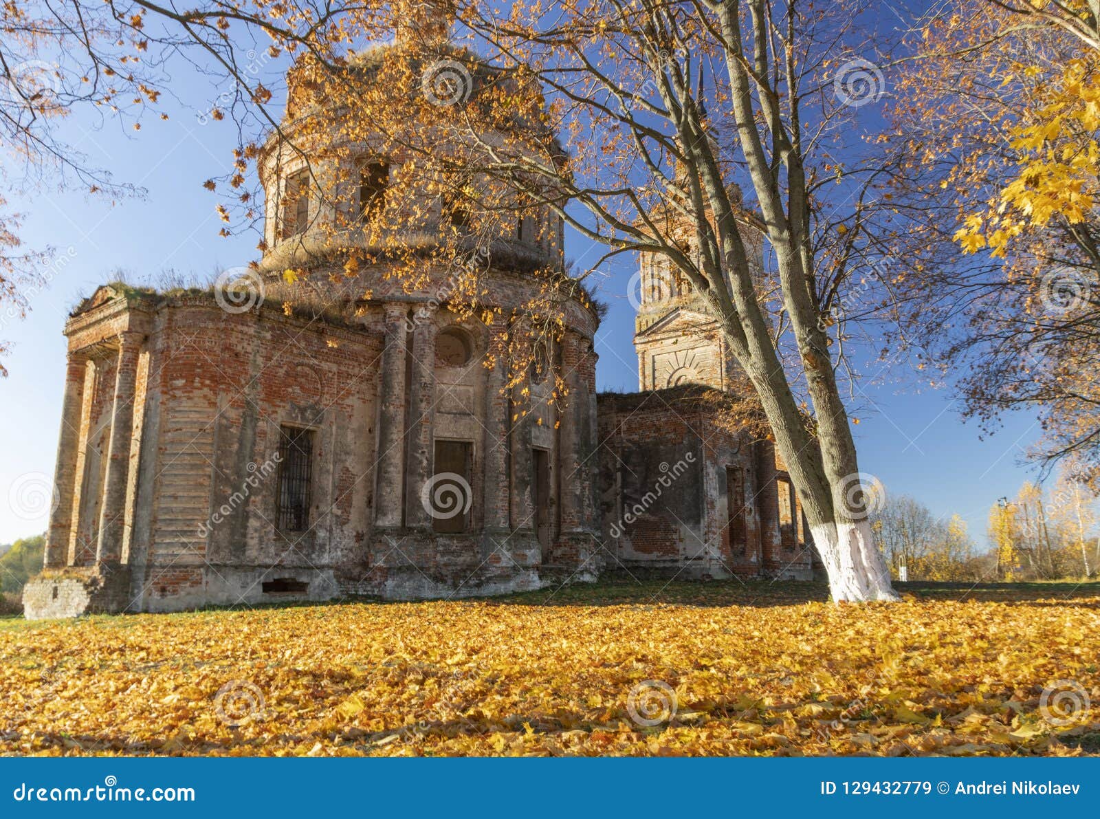 La Iglesia Del Vernicle En Otesevo Imagen de archivo - Imagen de ...