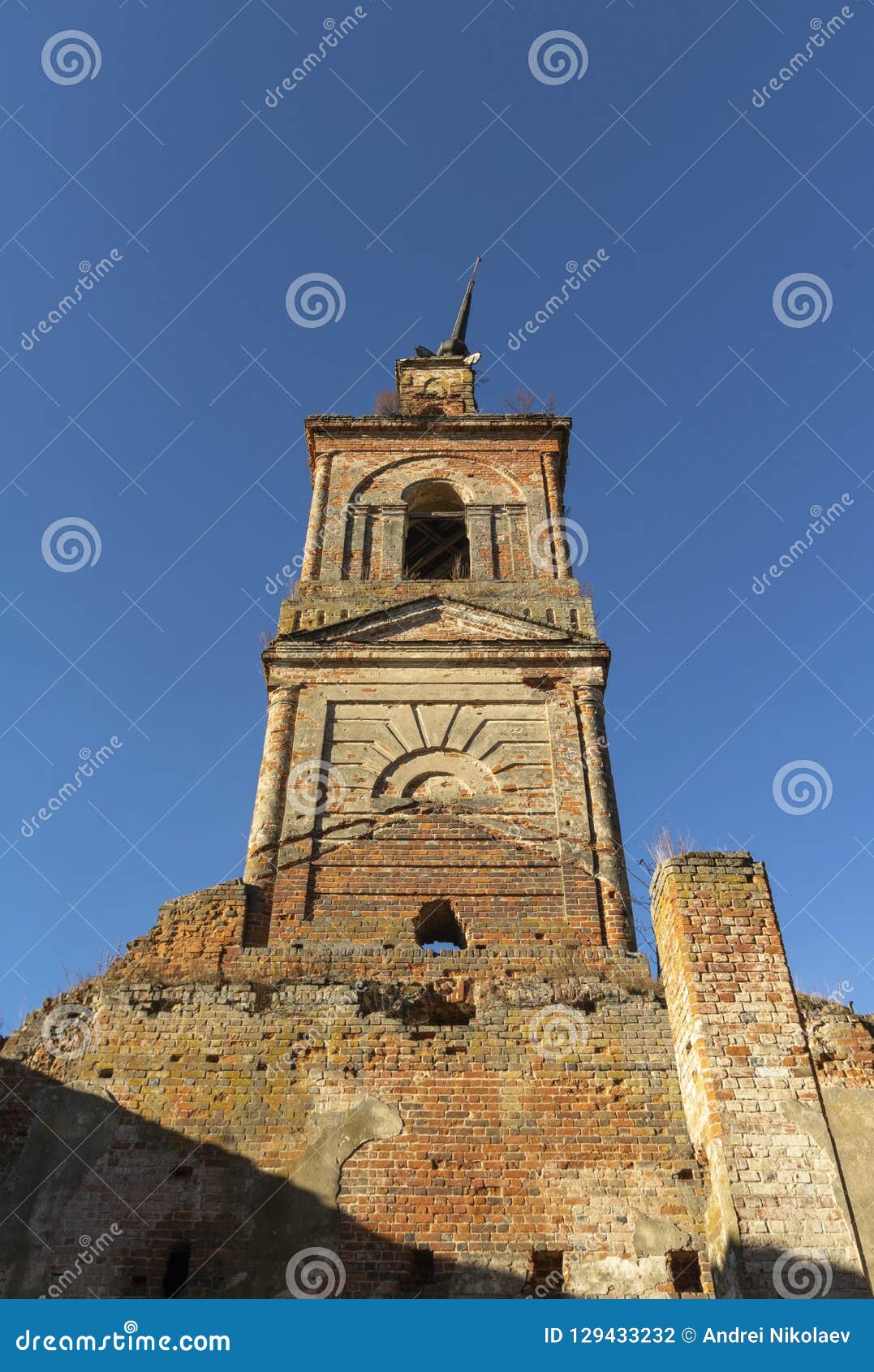 La Iglesia Del Vernicle En Otesevo Foto de archivo - Imagen de ...