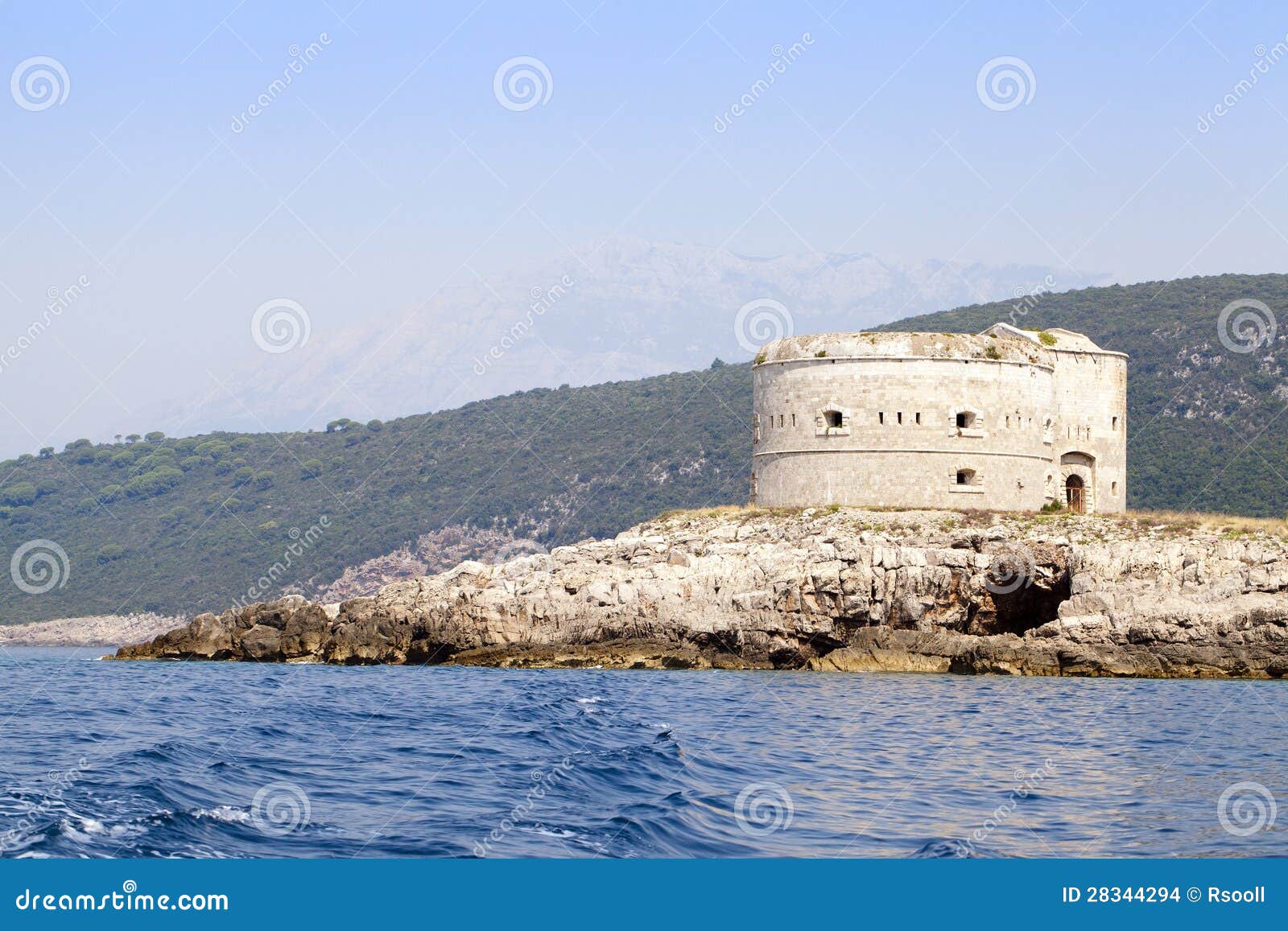 La Isla La Fortaleza, Montenegro Foto de archivo - Imagen de europeo ...