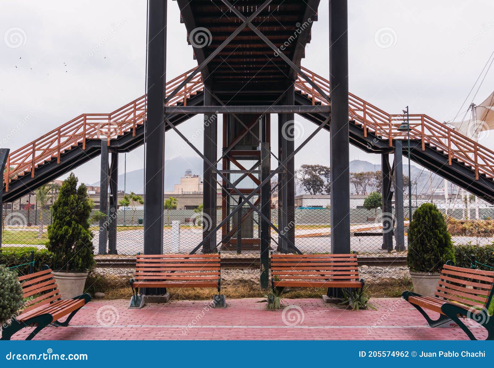 LA MURALLA PARK BRIDGE LIMA PERU Royalty-Free Stock Image ...