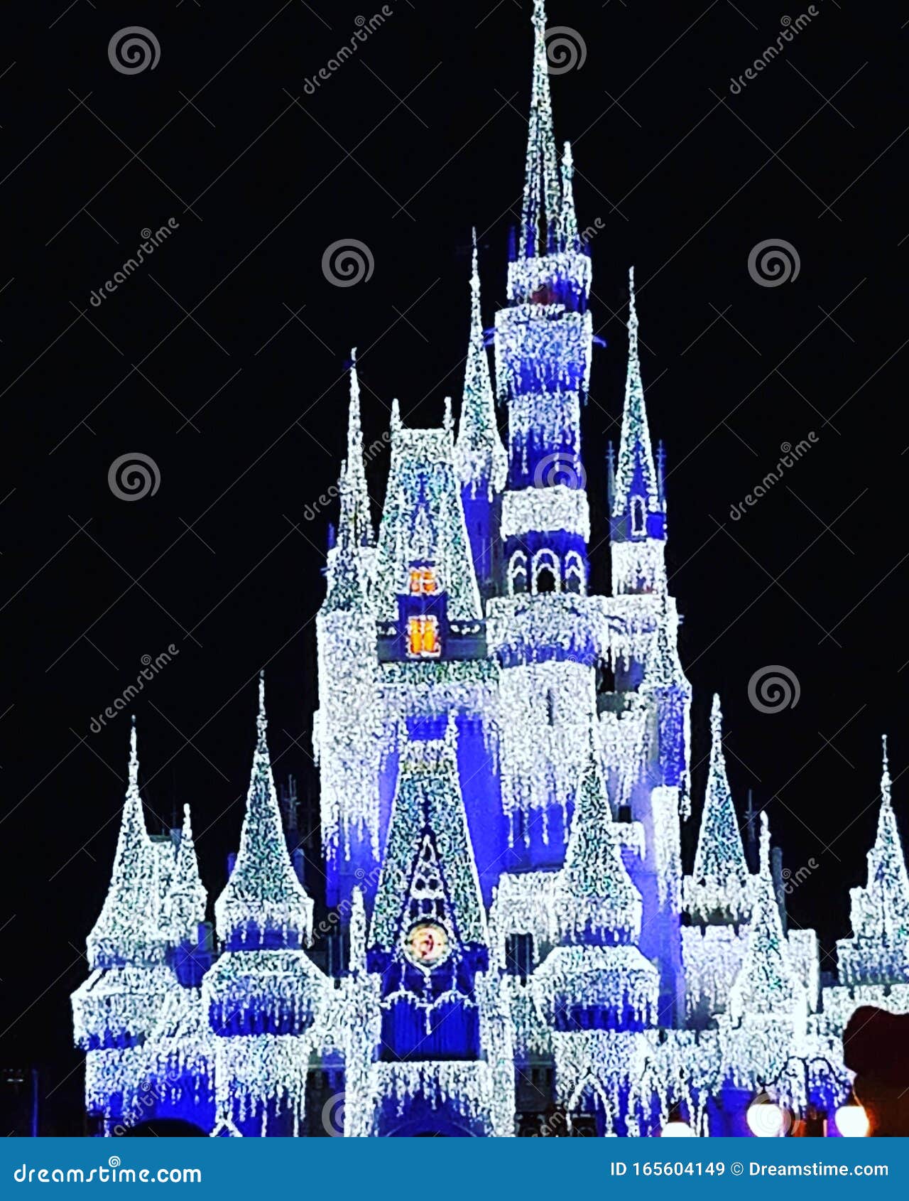 La Notte Di Natale Del Castello Di Disney Immagine Stock Editoriale ...