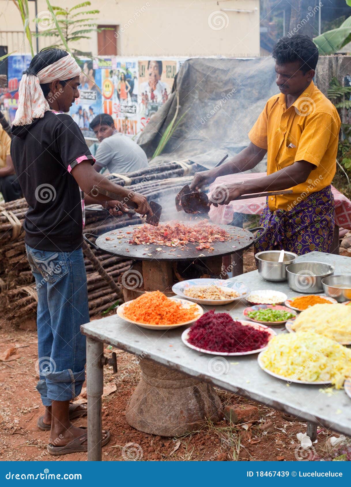 La Nourriture Indienne Populaire Chaat De Rue Image stock éditorial ...