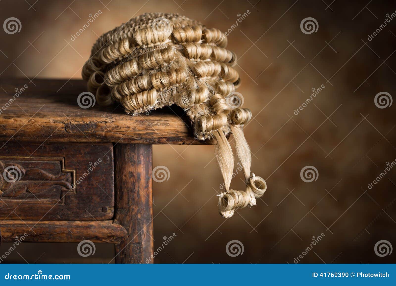 La perruque de l'avocat photo stock. Image du courtroom - 41769390