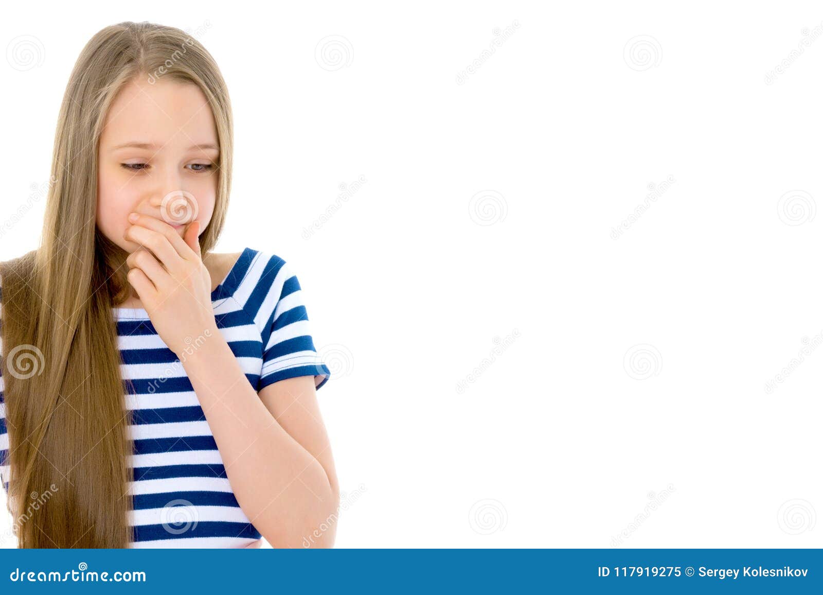 La petite fille pleure image stock. Image of impatient - 117919275